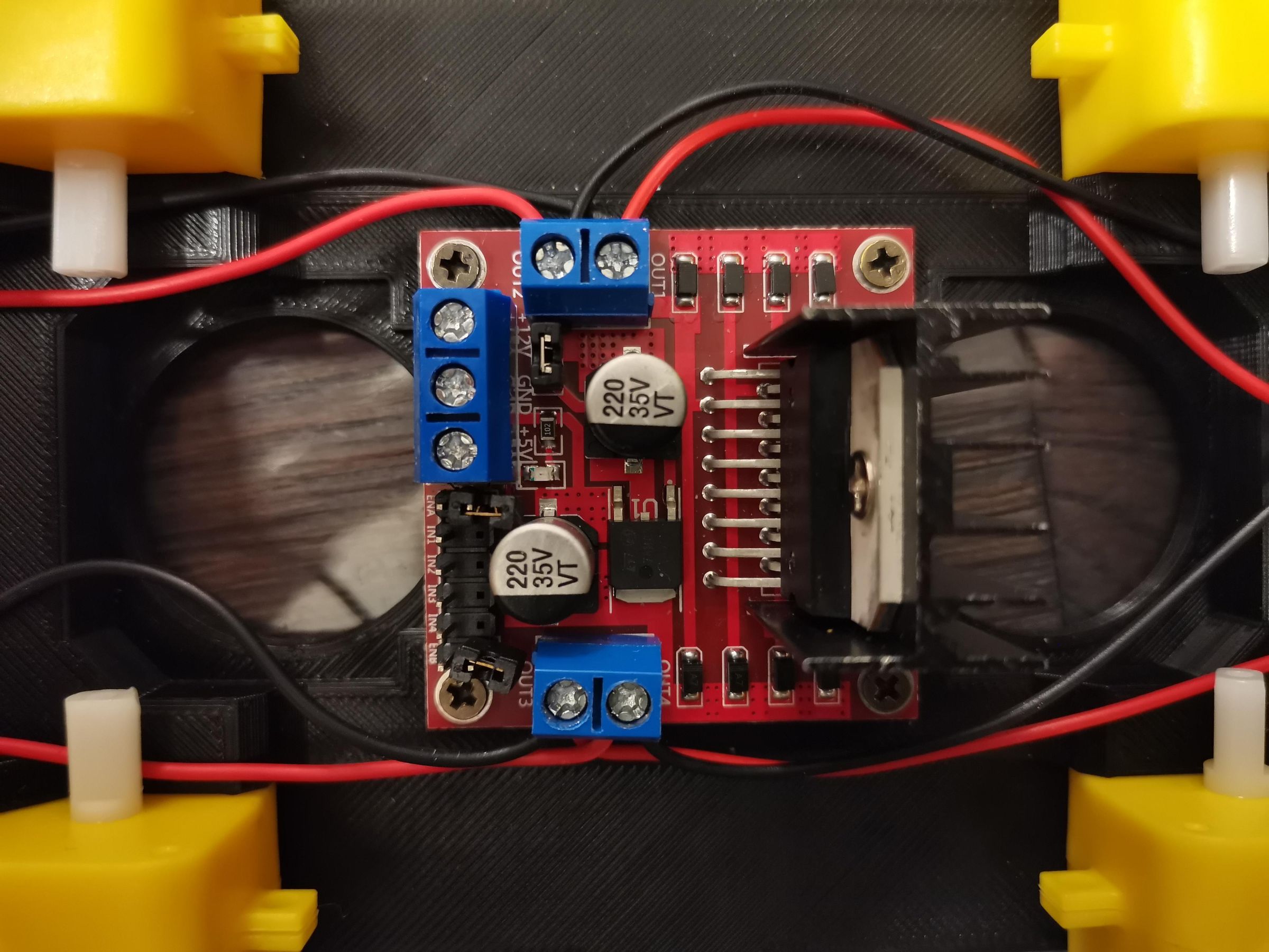 Arduino ESP32 All in One Robot (Obstacle Avoiding, Line Tracking ...