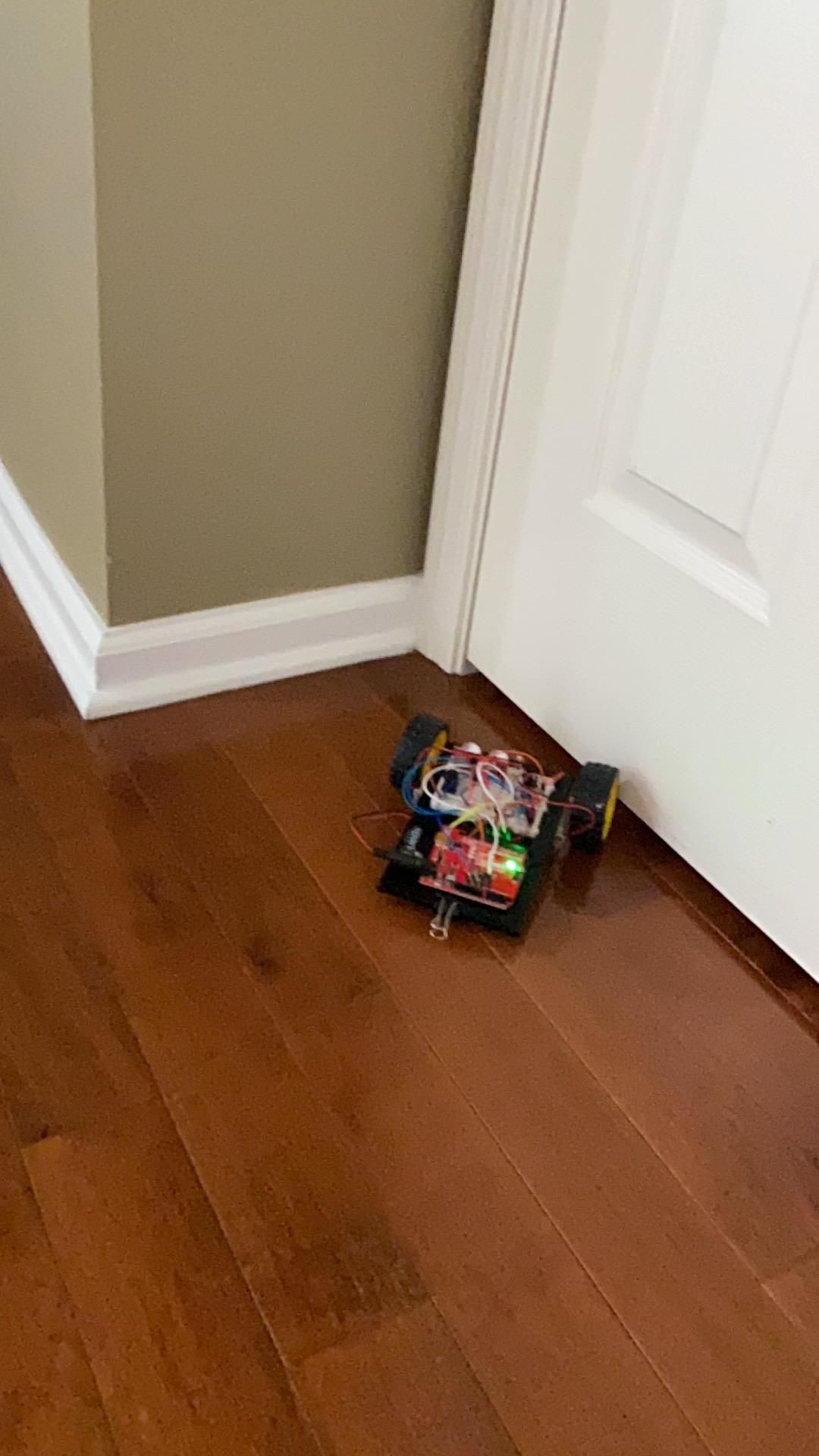 Light Tracking and Obstacle Avoidance Robot With Arduino and ...