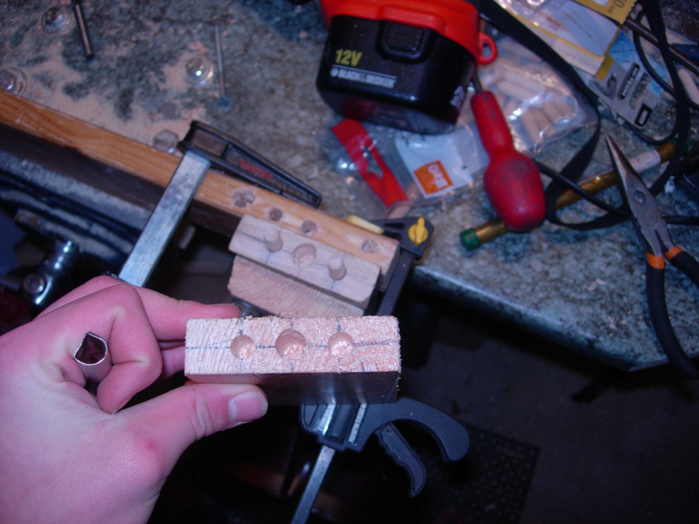 How to Make/convert a 6 String Guitar to a 12 String Guitar : 8 Steps ...