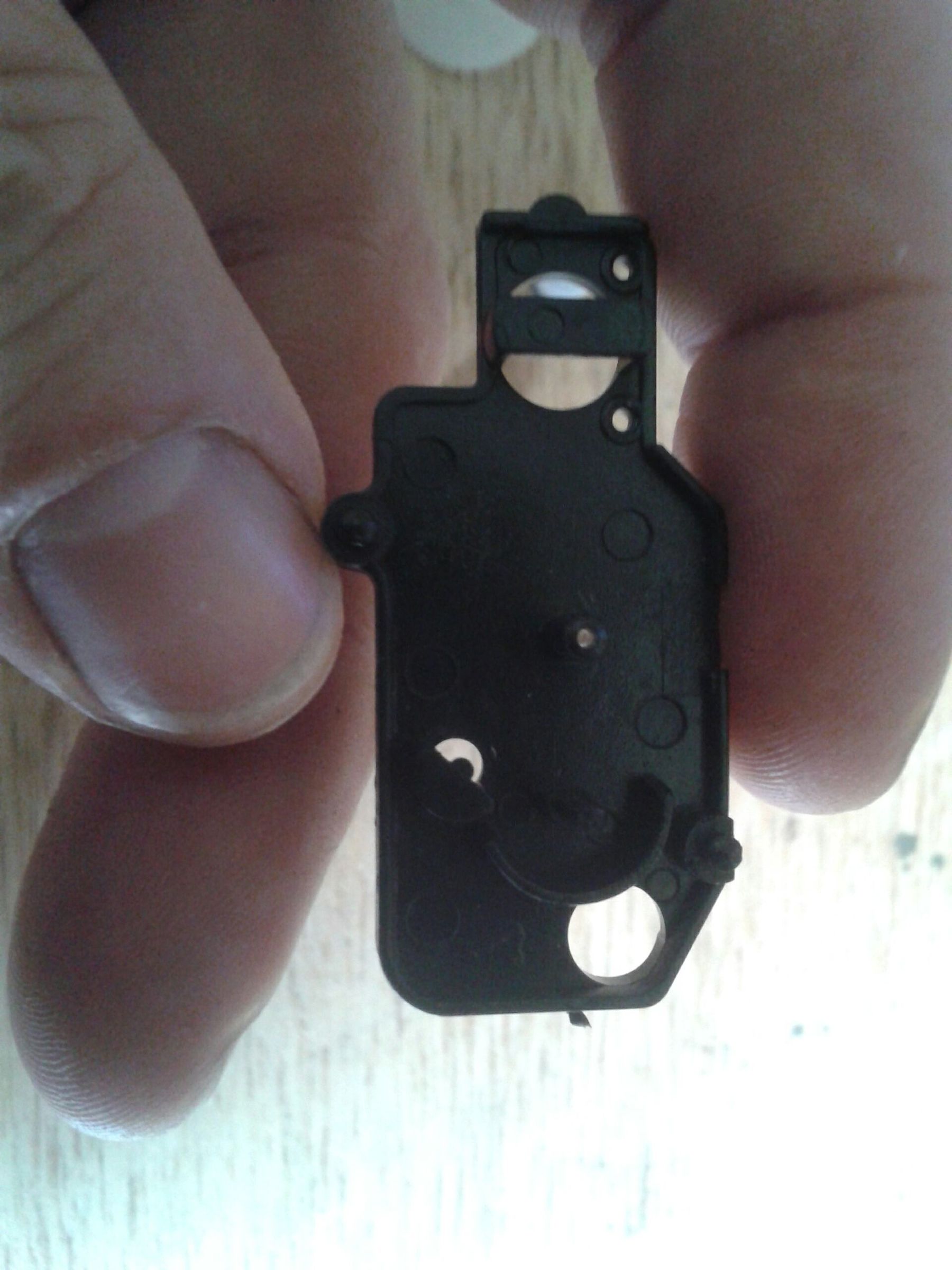 What's in a Quartz Clock : 9 Steps - Instructables