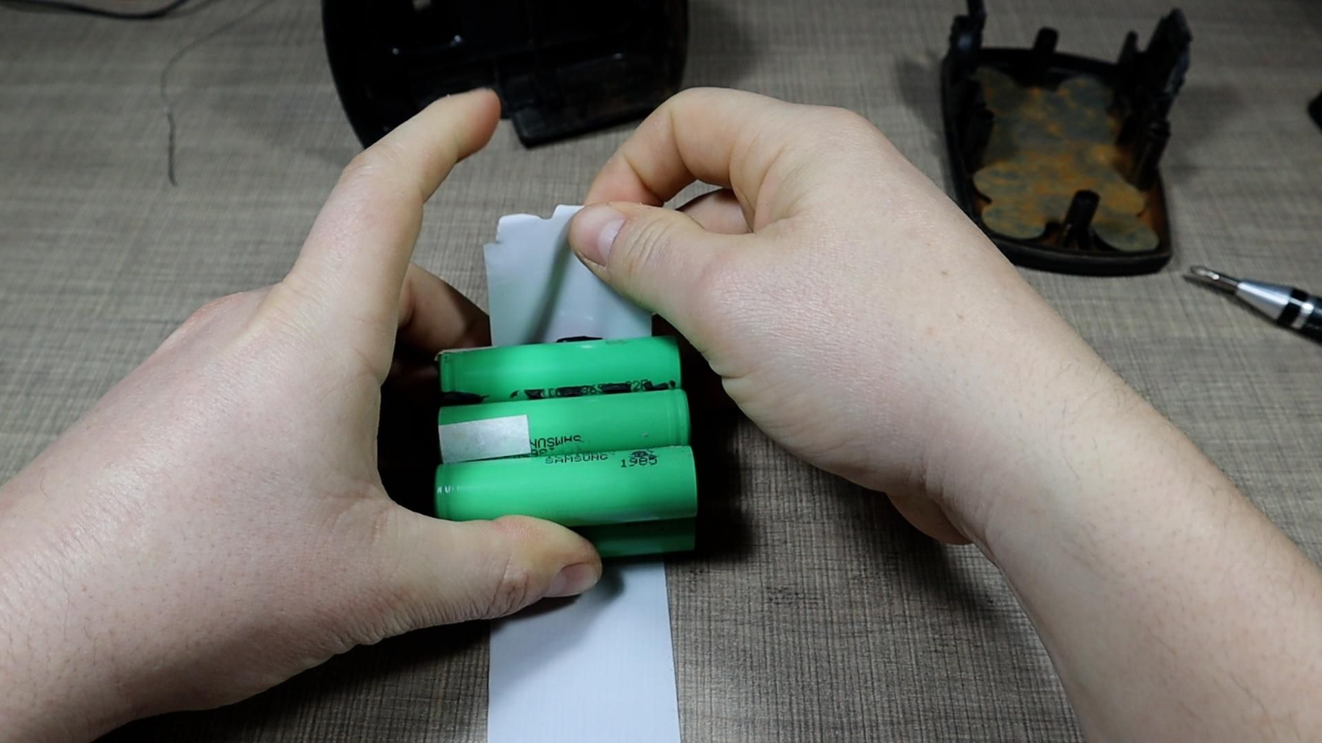 Drill Battery Conversion - NiCd to Lithium : 9 Steps (with Pictures ...