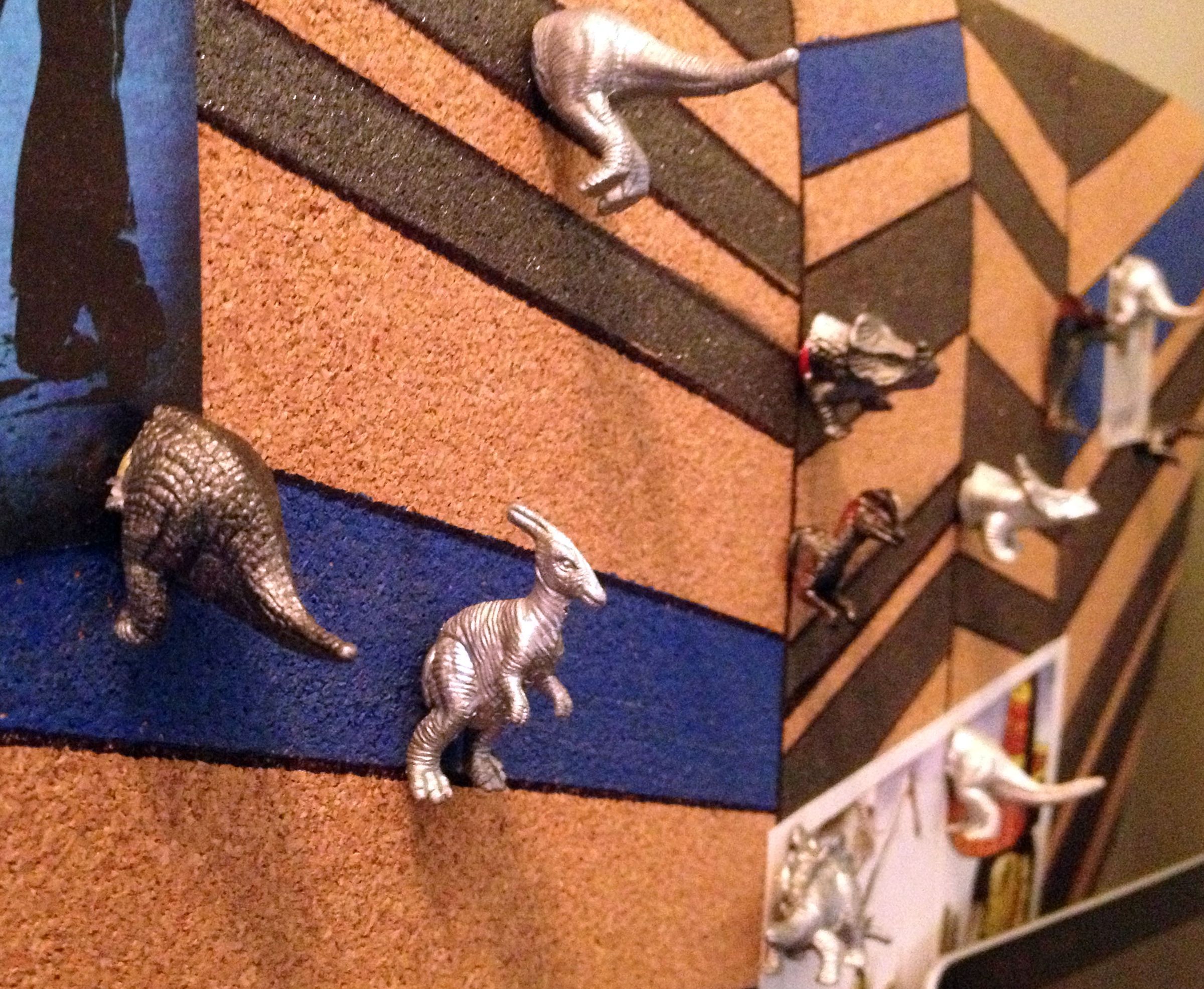 Dinosaur Push Pins : 3 Steps (with Pictures) - Instructables