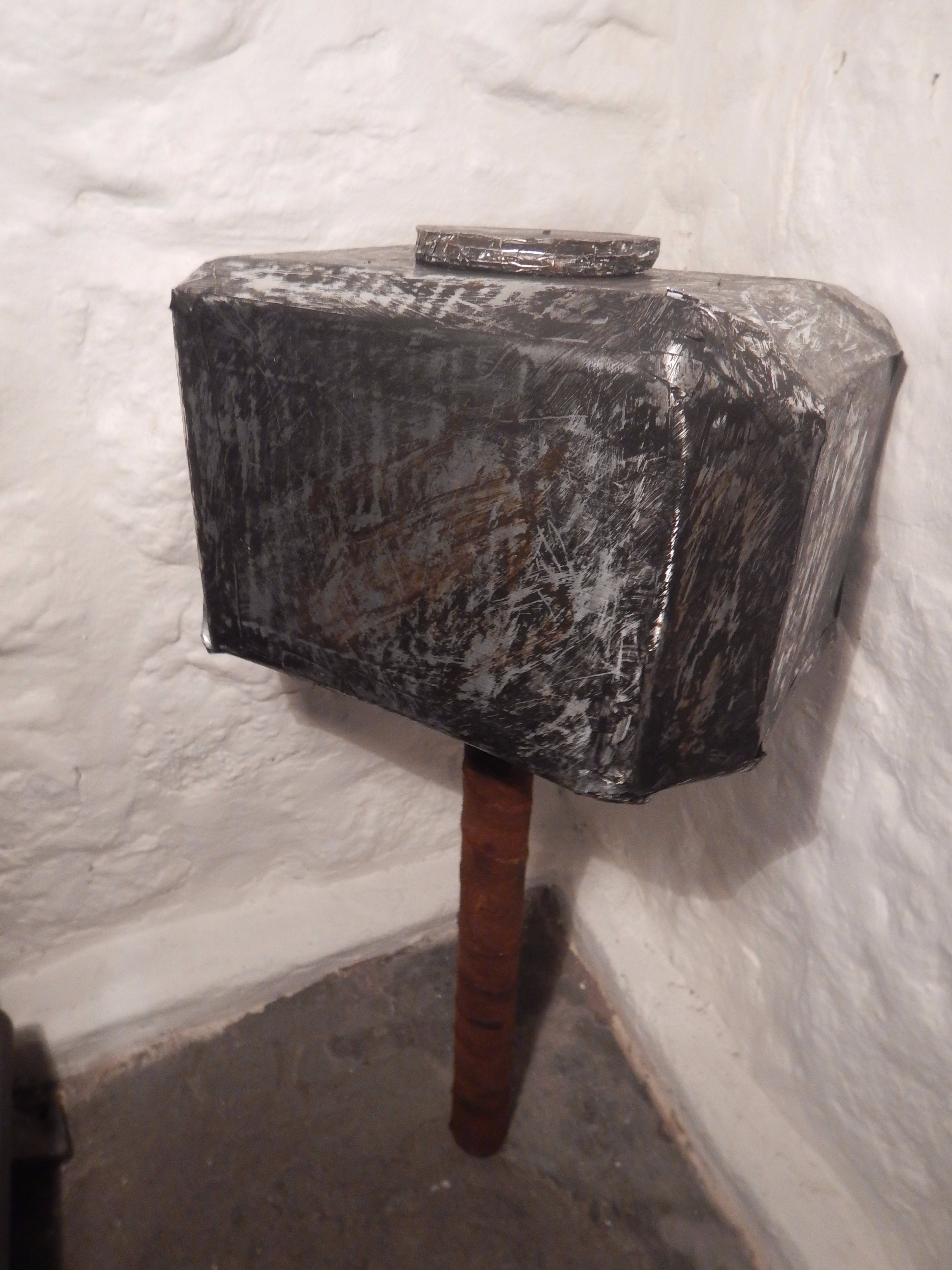 Cardboard Thor Hammer : 8 Steps (with Pictures) - Instructables