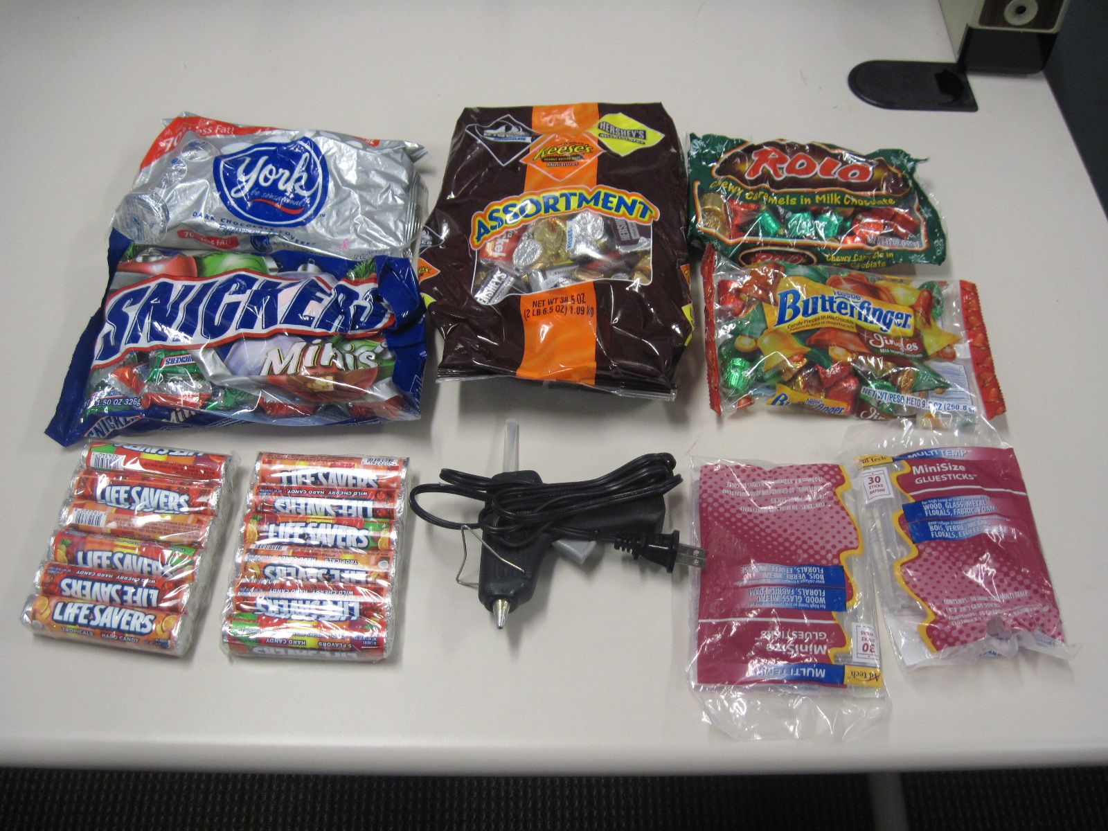 Candy Train : 9 Steps - Instructables