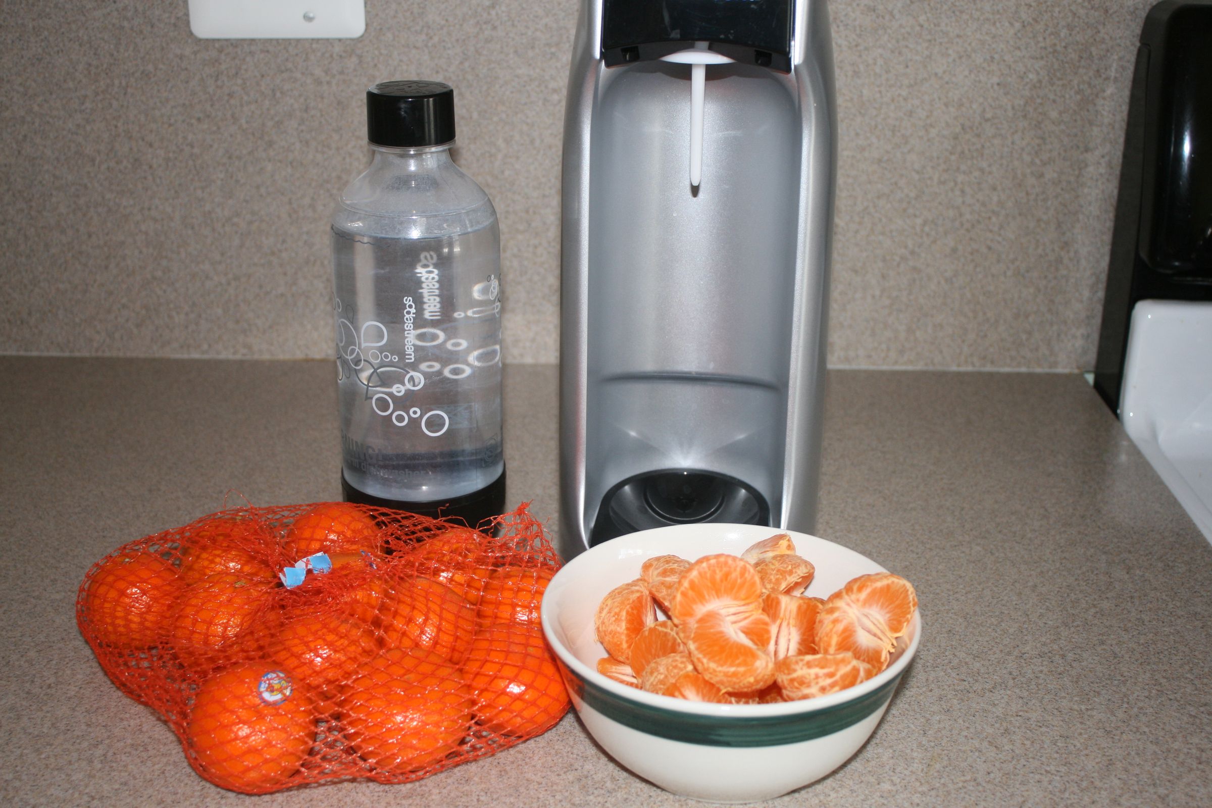 Carbonating Oranges : 4 Steps - Instructables