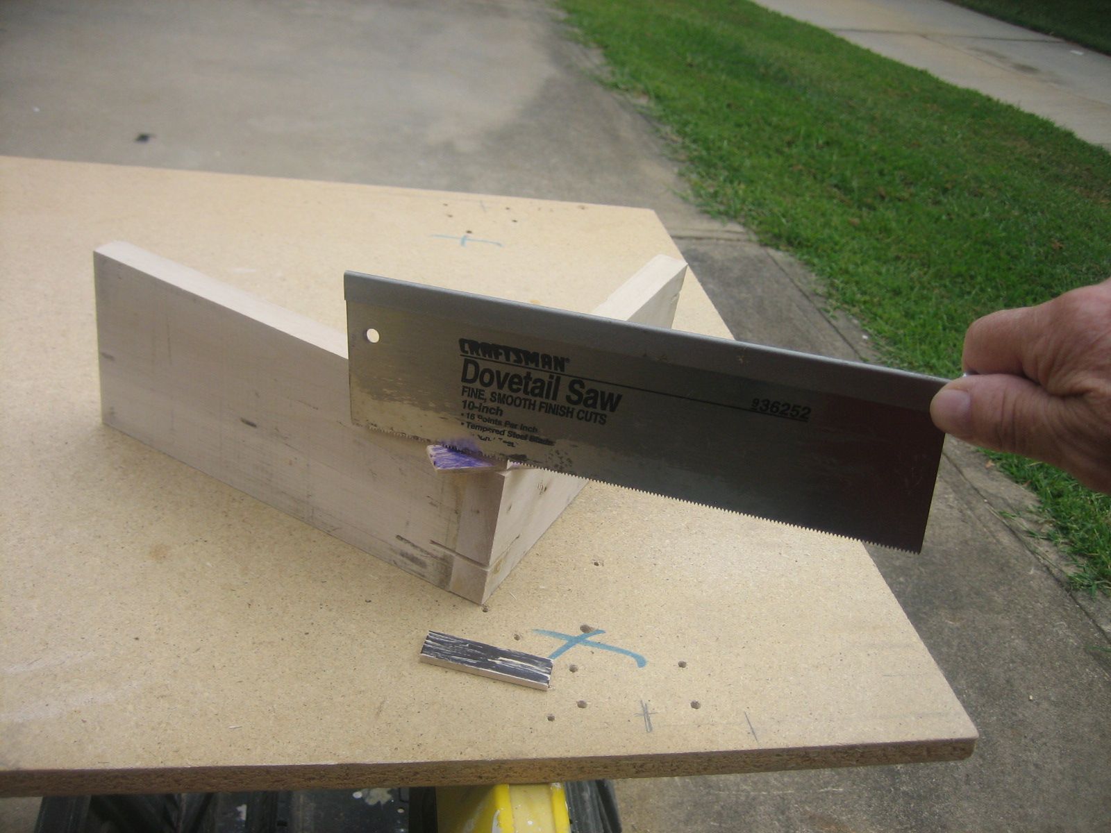 DECORATIVE SPLINE JIG : 11 Steps - Instructables