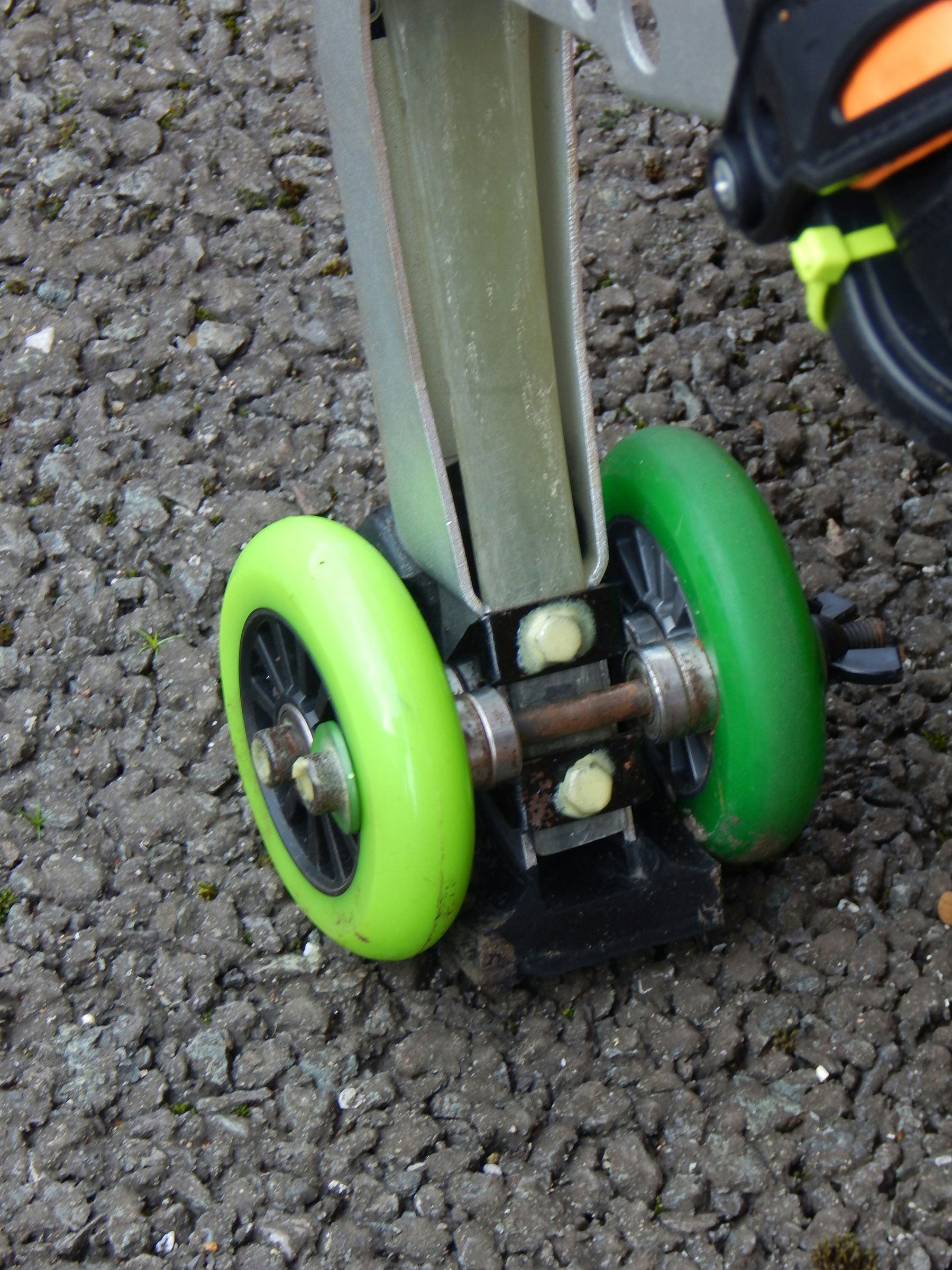 Powerisers Powerbocking Jumping Stilts - Off Road Powerbocking Mods : 8 ...