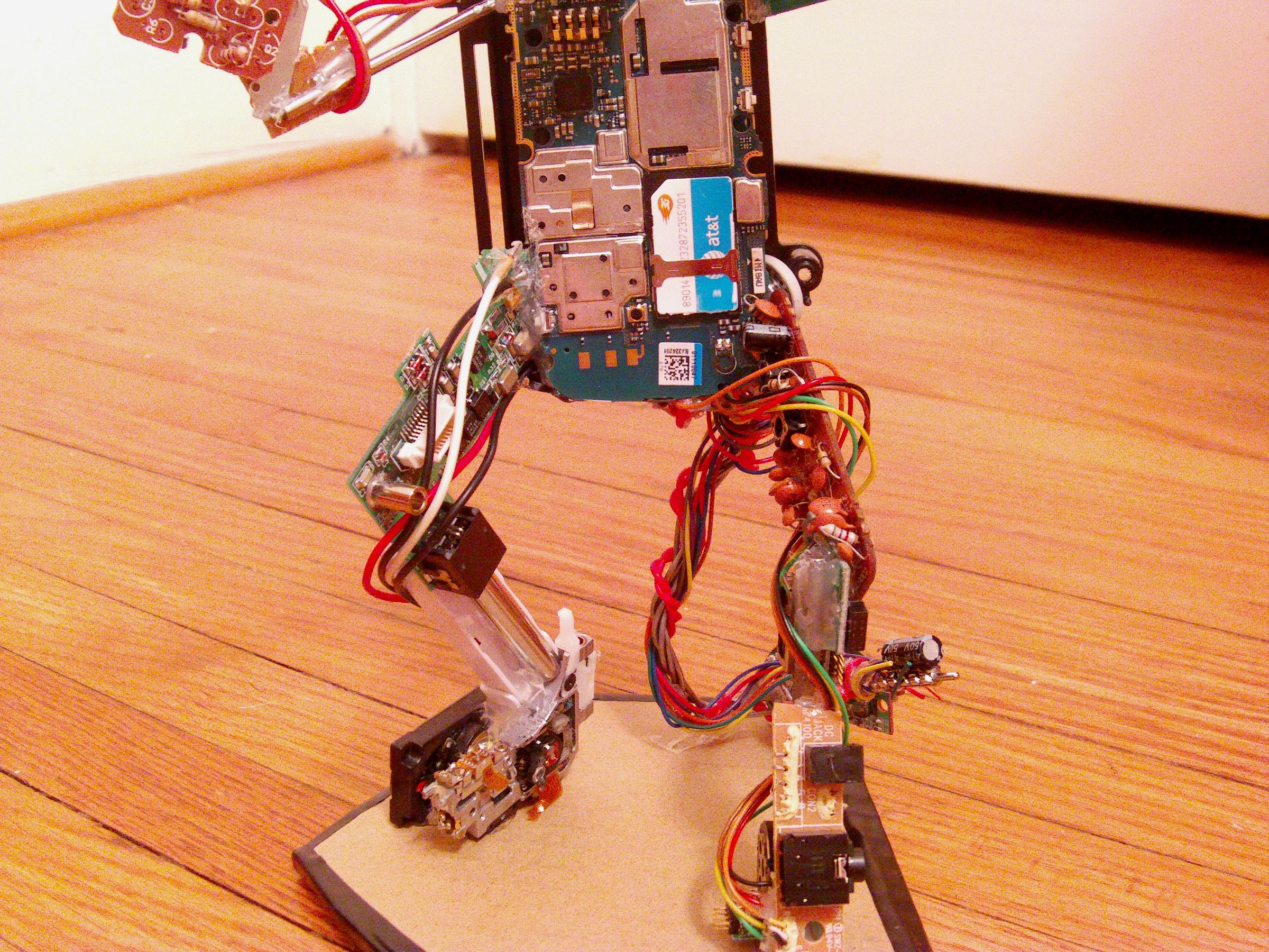 Reusing Old Electronics : 3 Steps (with Pictures) - Instructables