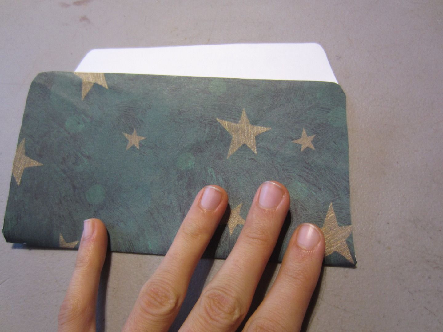 Unique Envelopes : 7 Steps (with Pictures) - Instructables