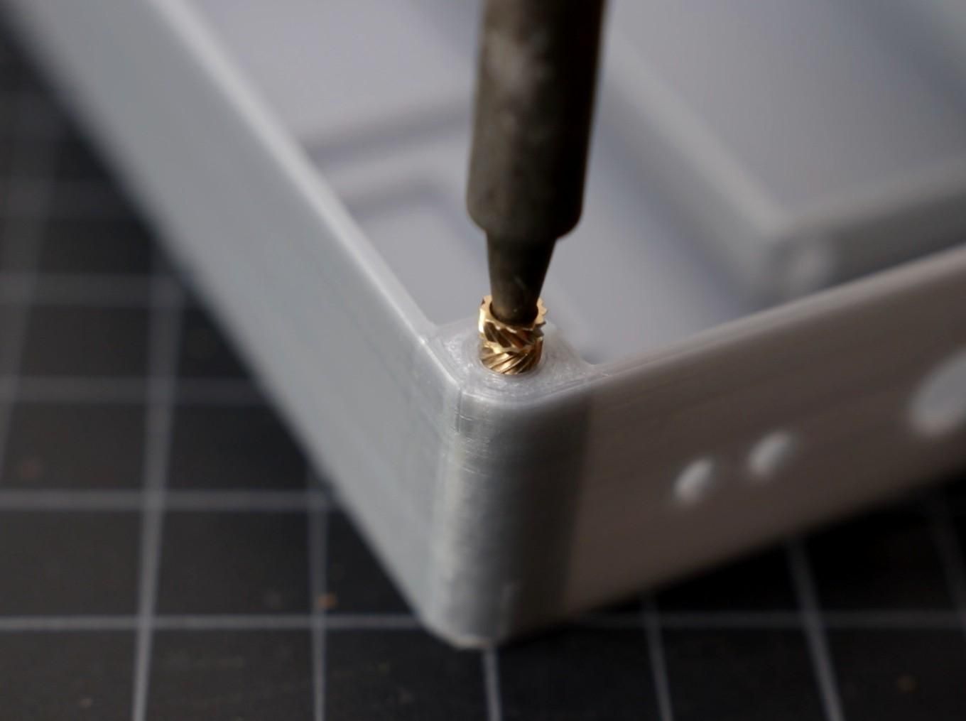 DIY Mini UPS for WiFi Router V2.0 : 20 Steps (with Pictures ...