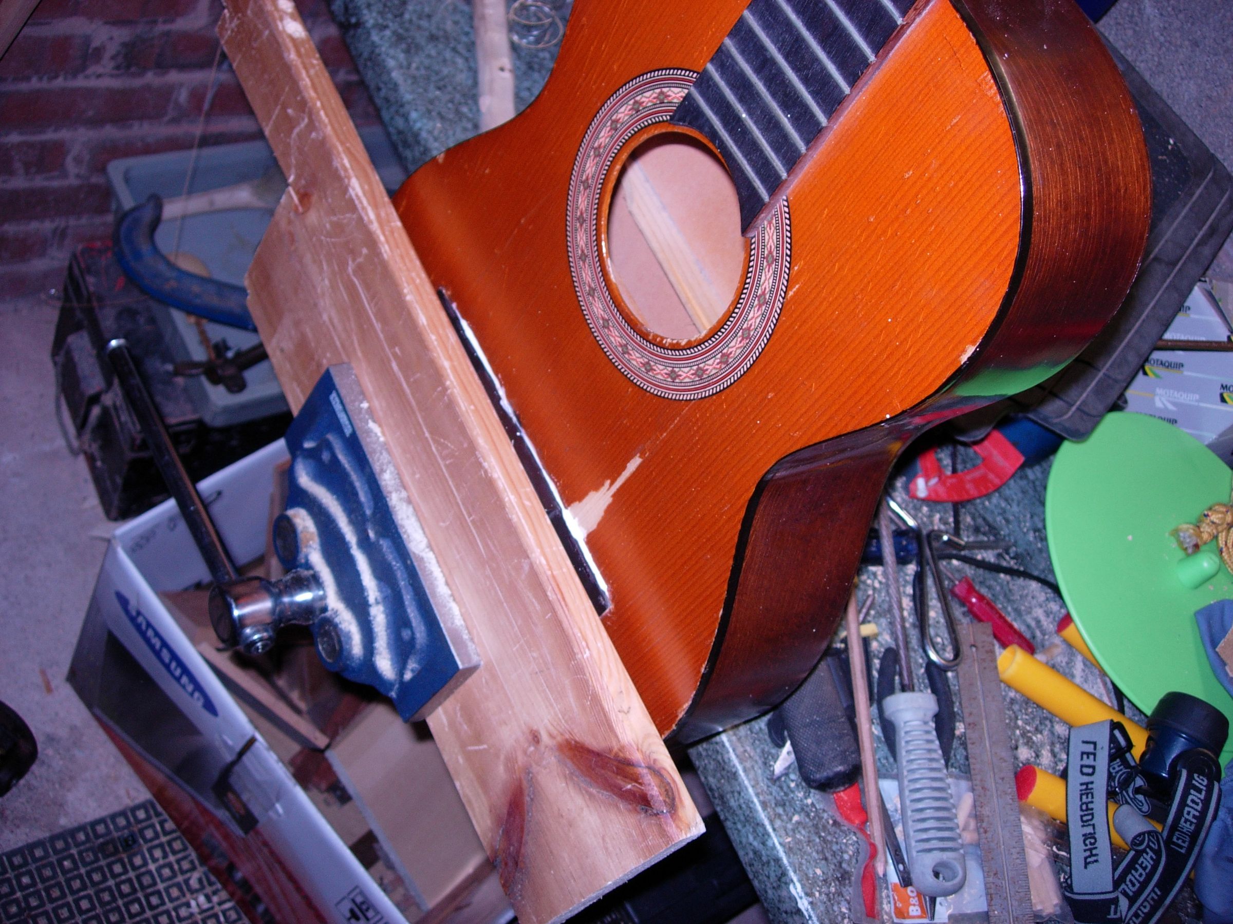 How to Make/convert a 6 String Guitar to a 12 String Guitar : 8 Steps ...