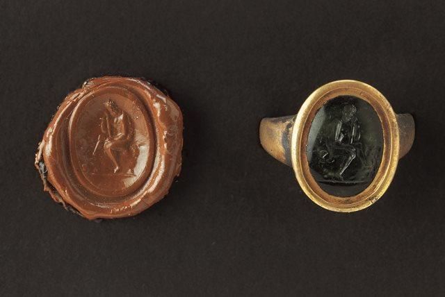 NFC Signet: Roman Signet Ring With Digital Identity : 12 Steps (with ...