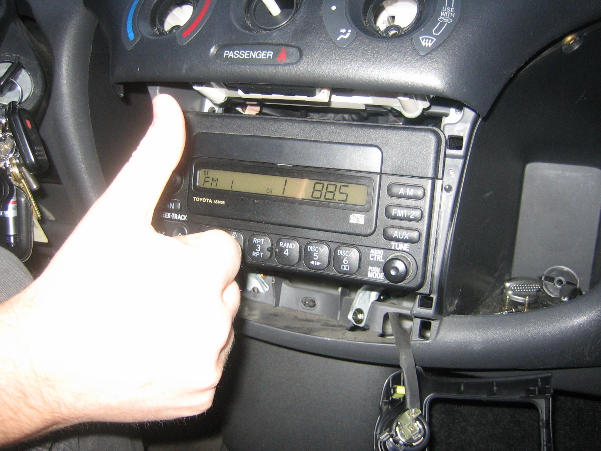 Swap Out Your Car Stereo(s) : 9 Steps (with Pictures) - Instructables