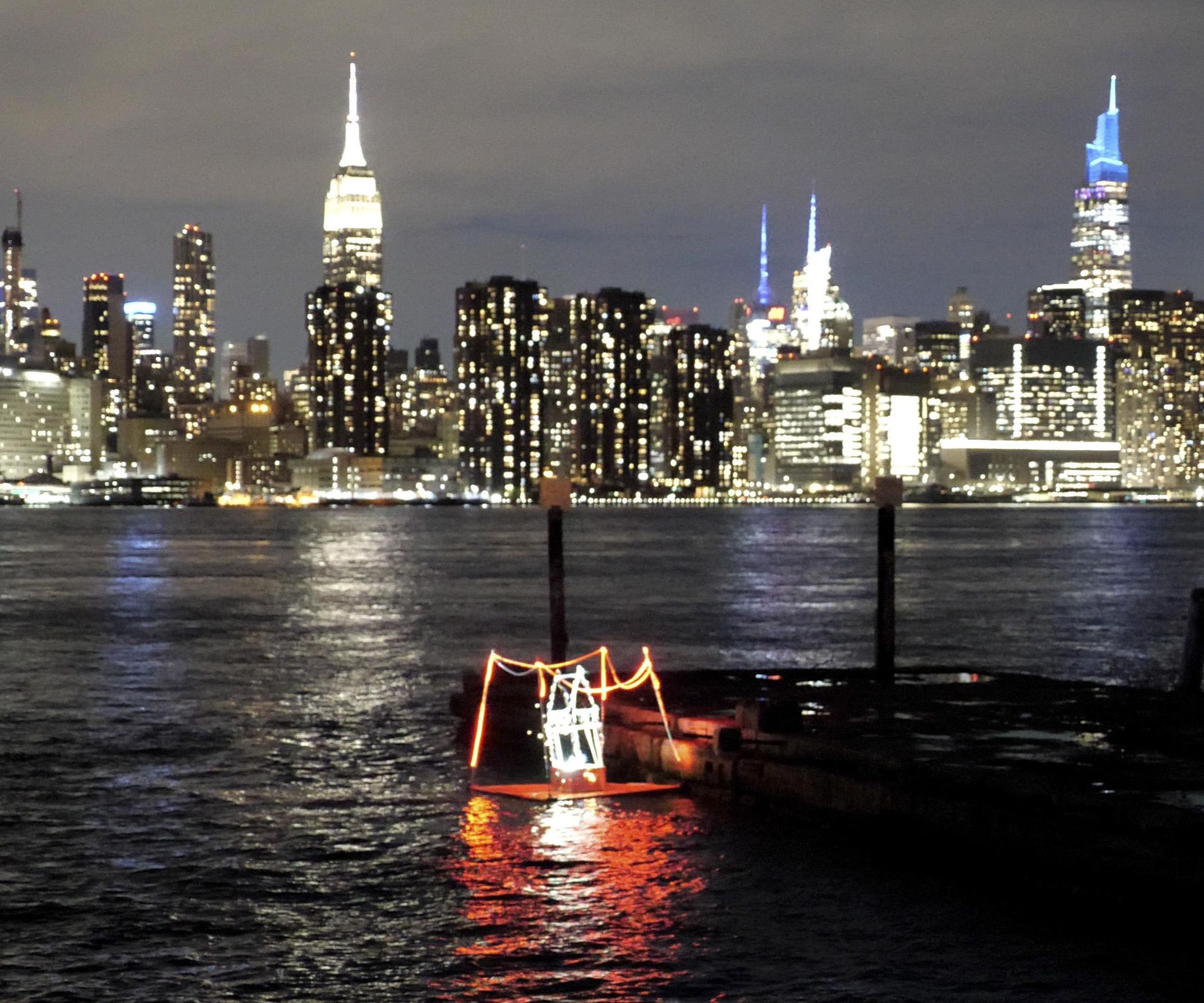 Big Durable LED Sculpture : 14 Steps (with Pictures) - Instructables