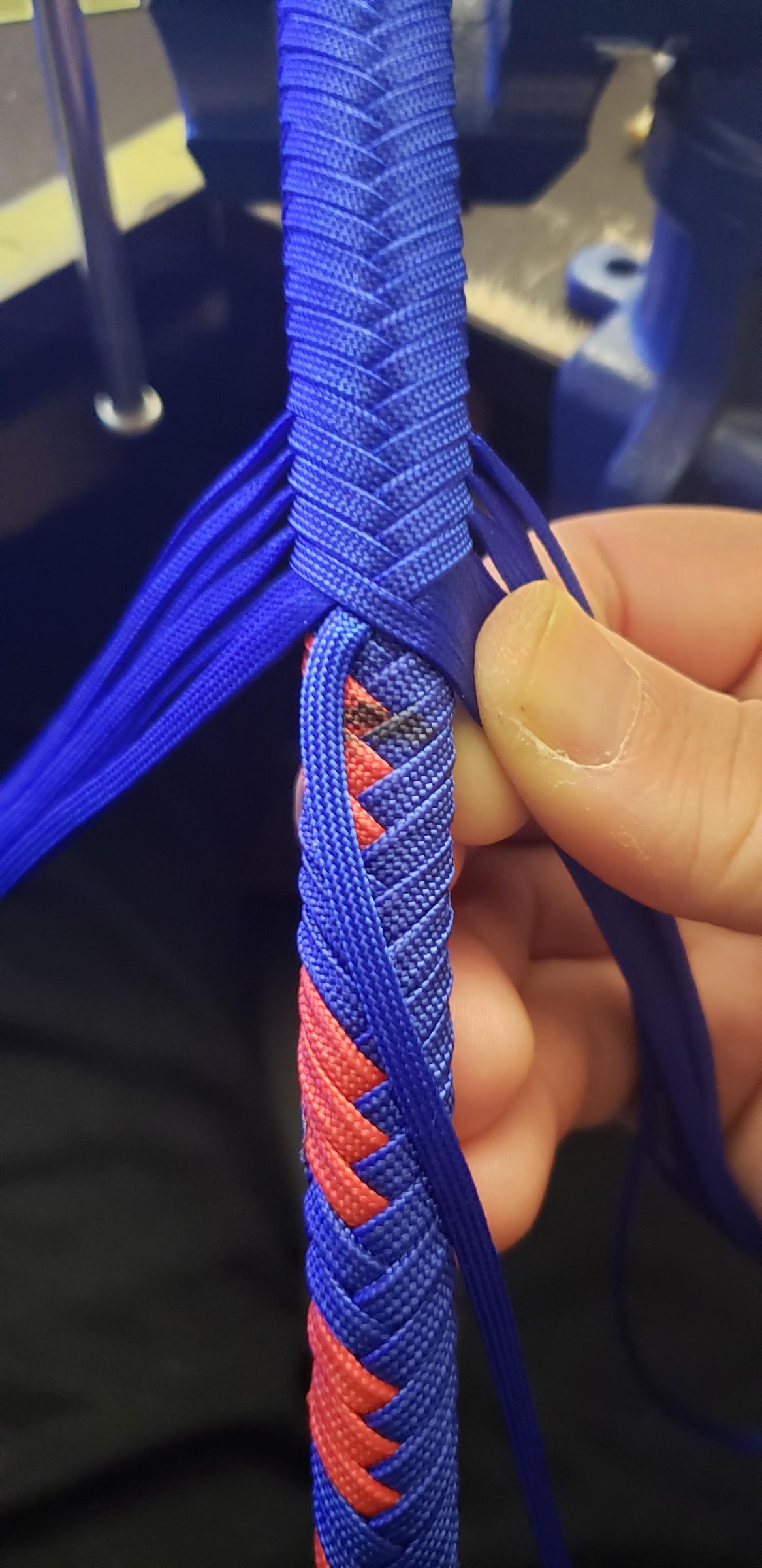 Tygra's Bolo-Whip With Paracord in 16 Plait : 9 Steps (with Pictures ...