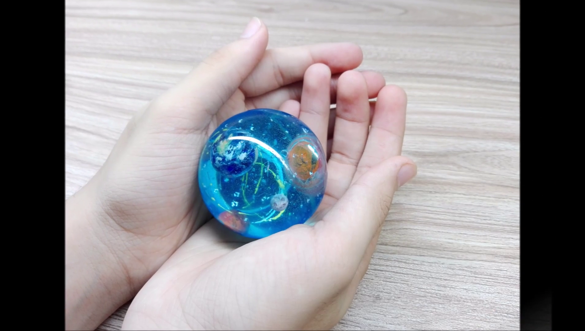 How to Make This Universe With Resin || Resin Art : 4 Steps - Instructables