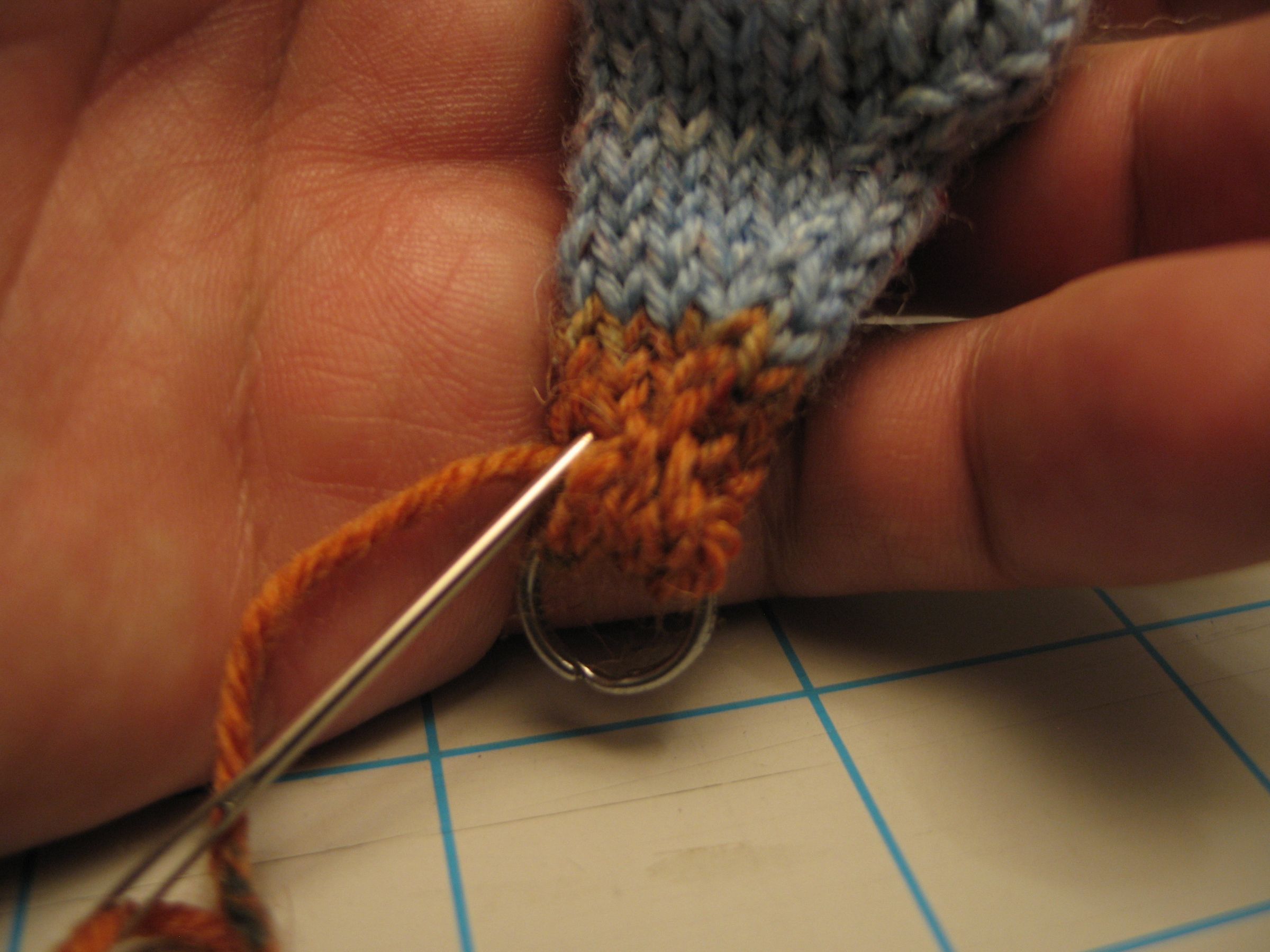 Knit a Key Fob Cosy - Instructables