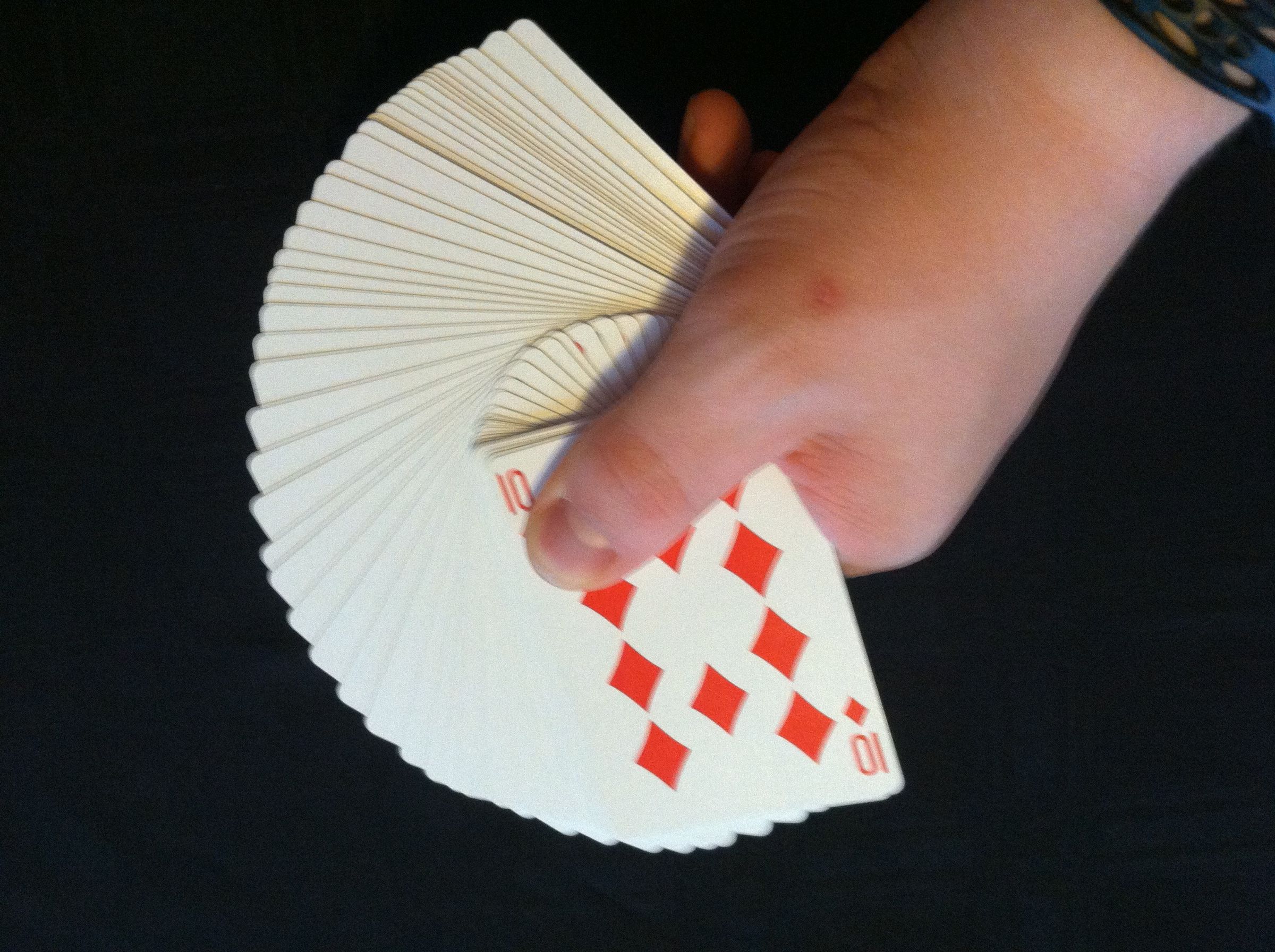 Spread a Deck of Cards 3 Different Ways! : 5 Steps - Instructables