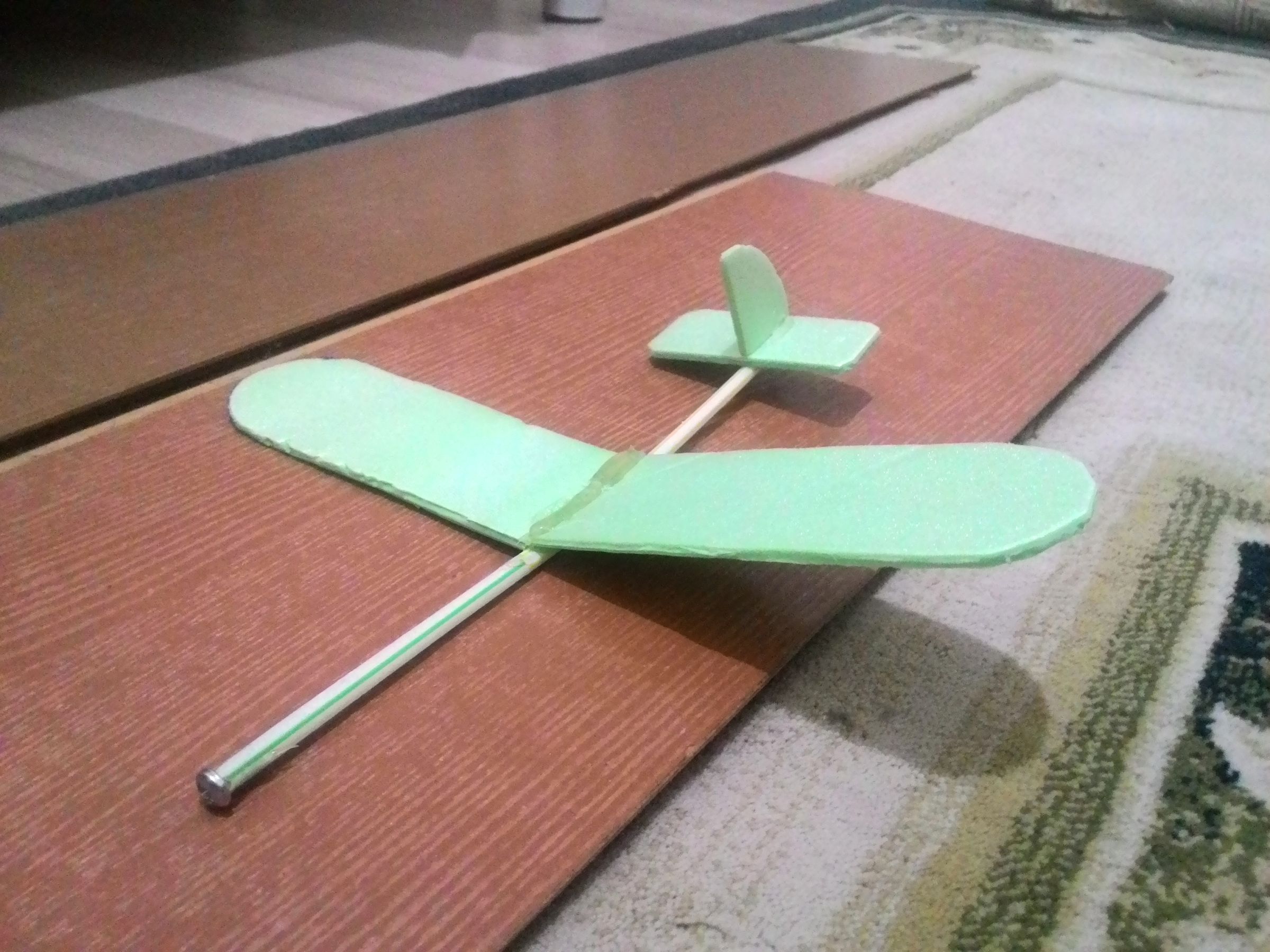 Foam Plate Glider : 9 Steps (with Pictures) - Instructables