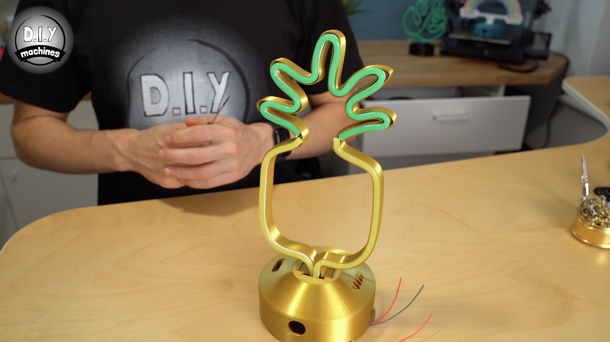 Make Your Own Customisable Desktop LED Neon Signs / Lights : 18 Steps ...