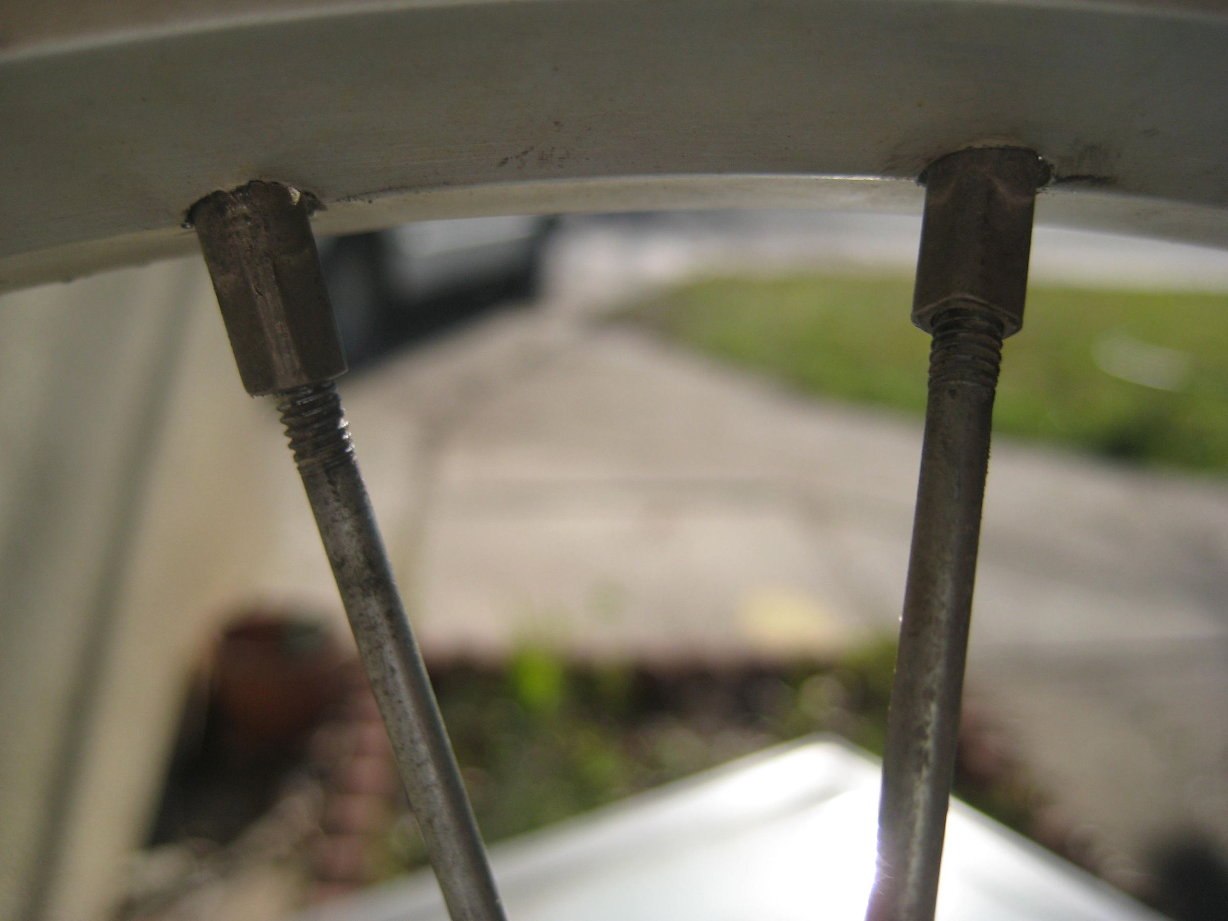 Build Your First Bike Wheel! : 9 Steps (with Pictures) - Instructables