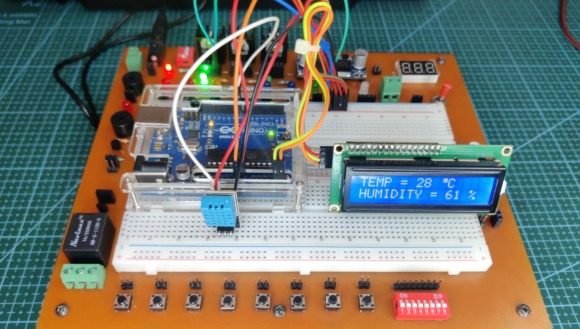 Arduino Weather Station Using DHT11 Temperature & Humidity Sensor and ...