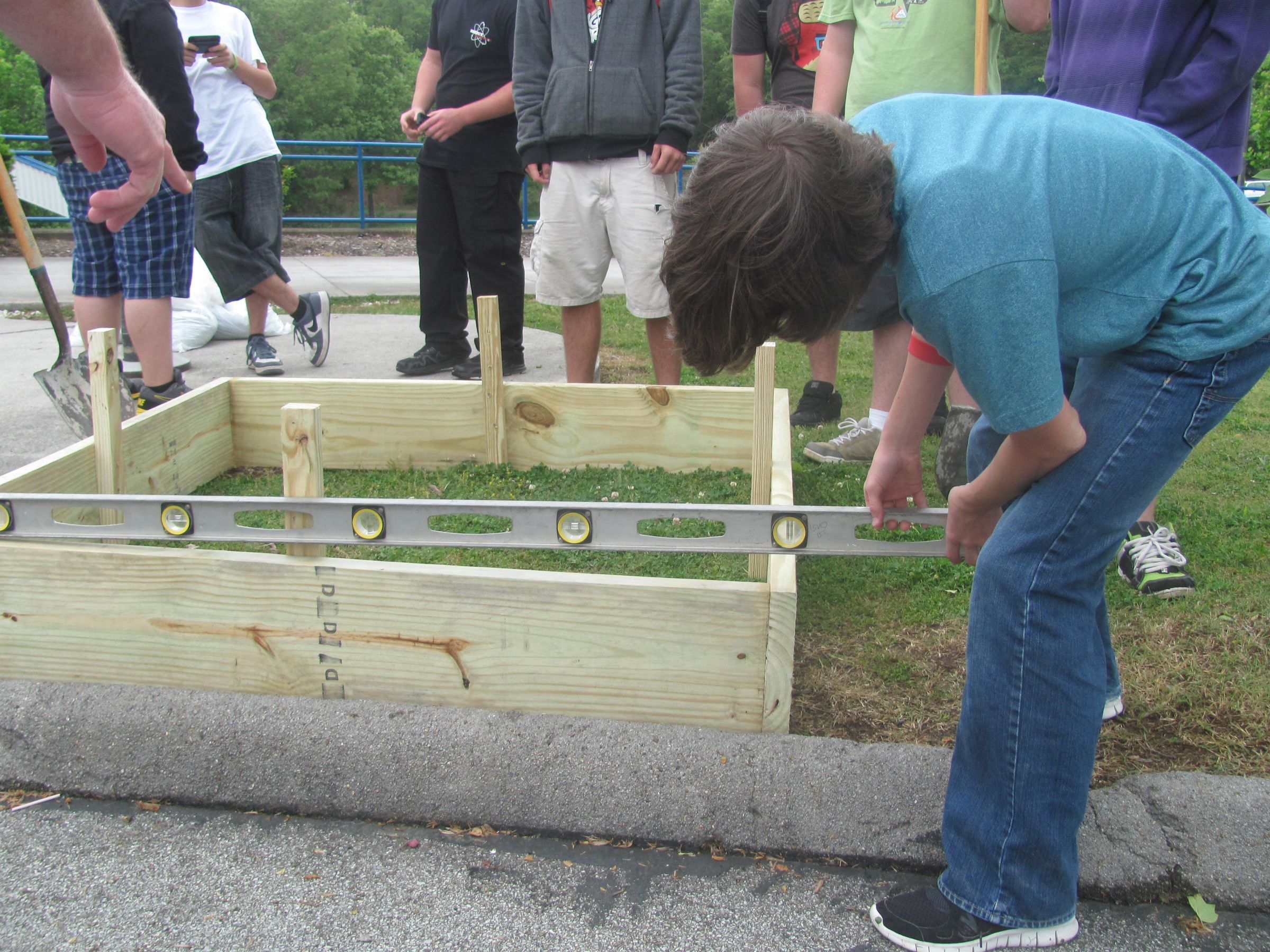 Lasagna Garden From Start to Finish. By: SHS! : 10 Steps - Instructables