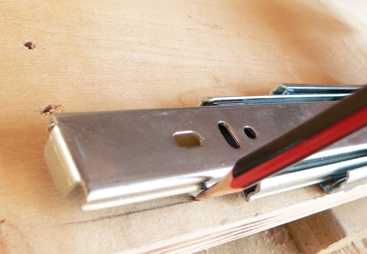 SECRET MAGNETIC LOCK DRAWER : 11 Steps (with Pictures) - Instructables