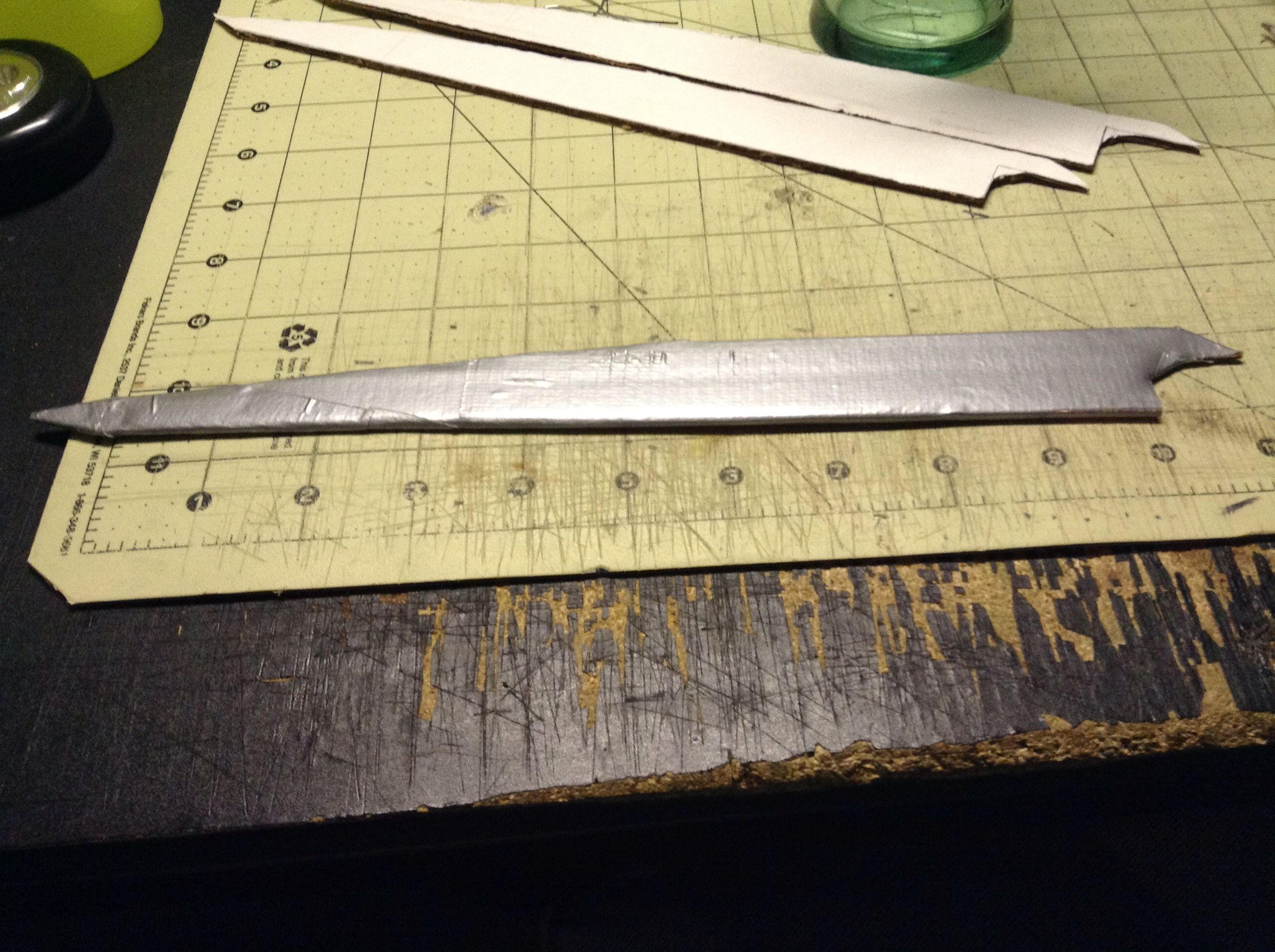Deluxe Wolverine Claws : 3 Steps - Instructables