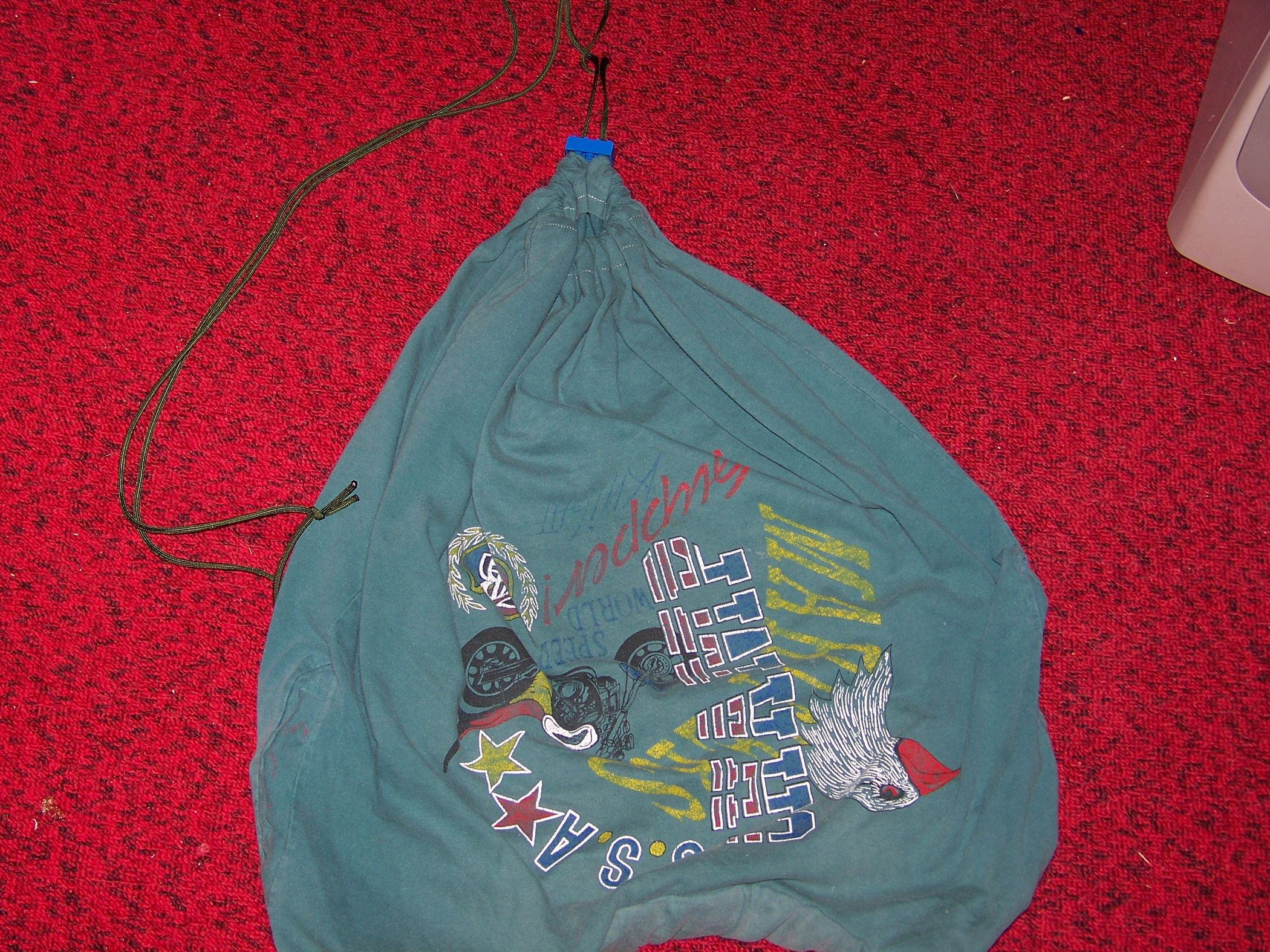 Super Versatile T-shirt Bag (T-shirt Hacks Contest) : 4 Steps ...