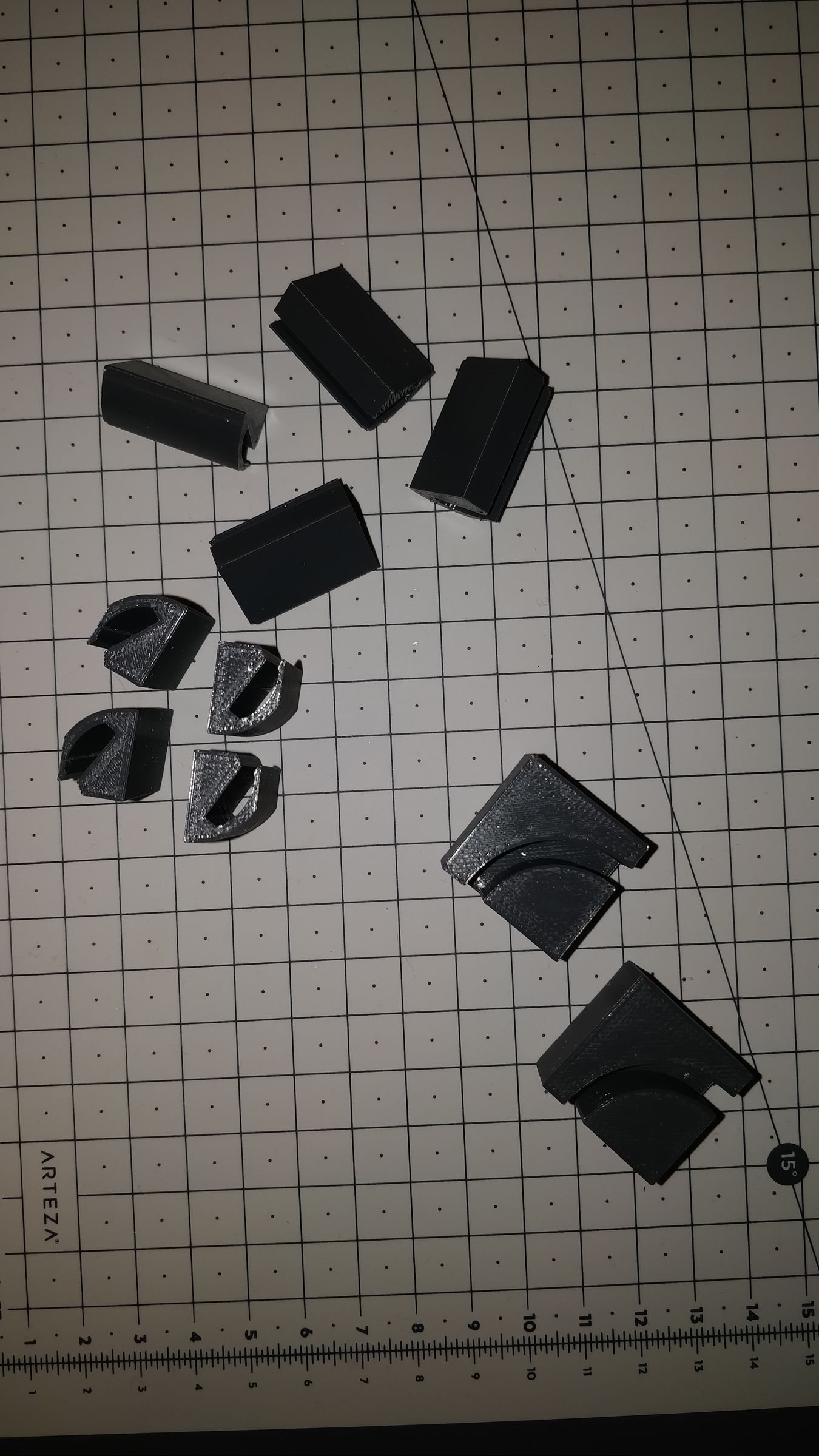 Desk With Built-in Computer and Laptop Height Stand : 10 Steps (with ...