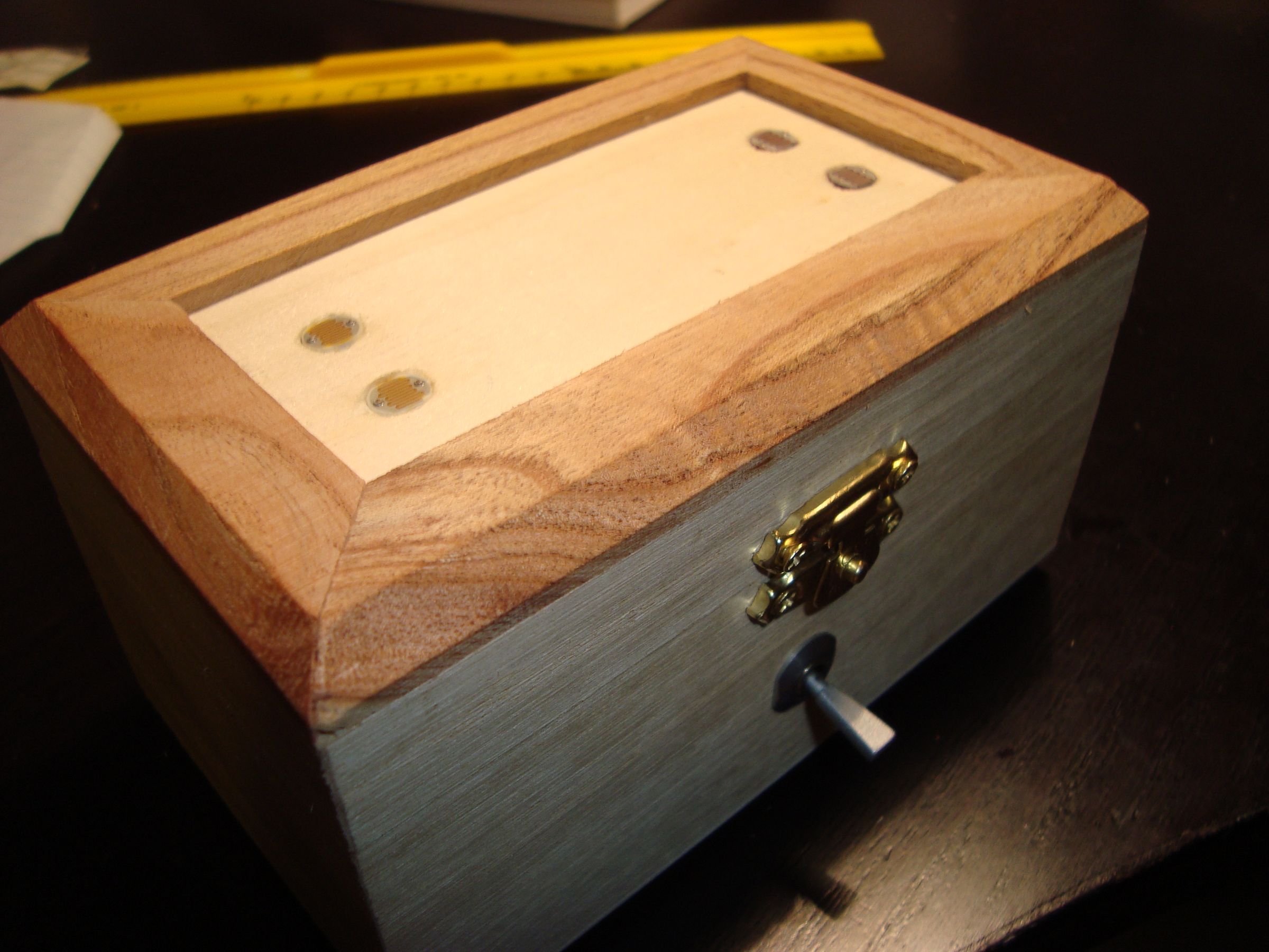 Light Theremin : 6 Steps - Instructables