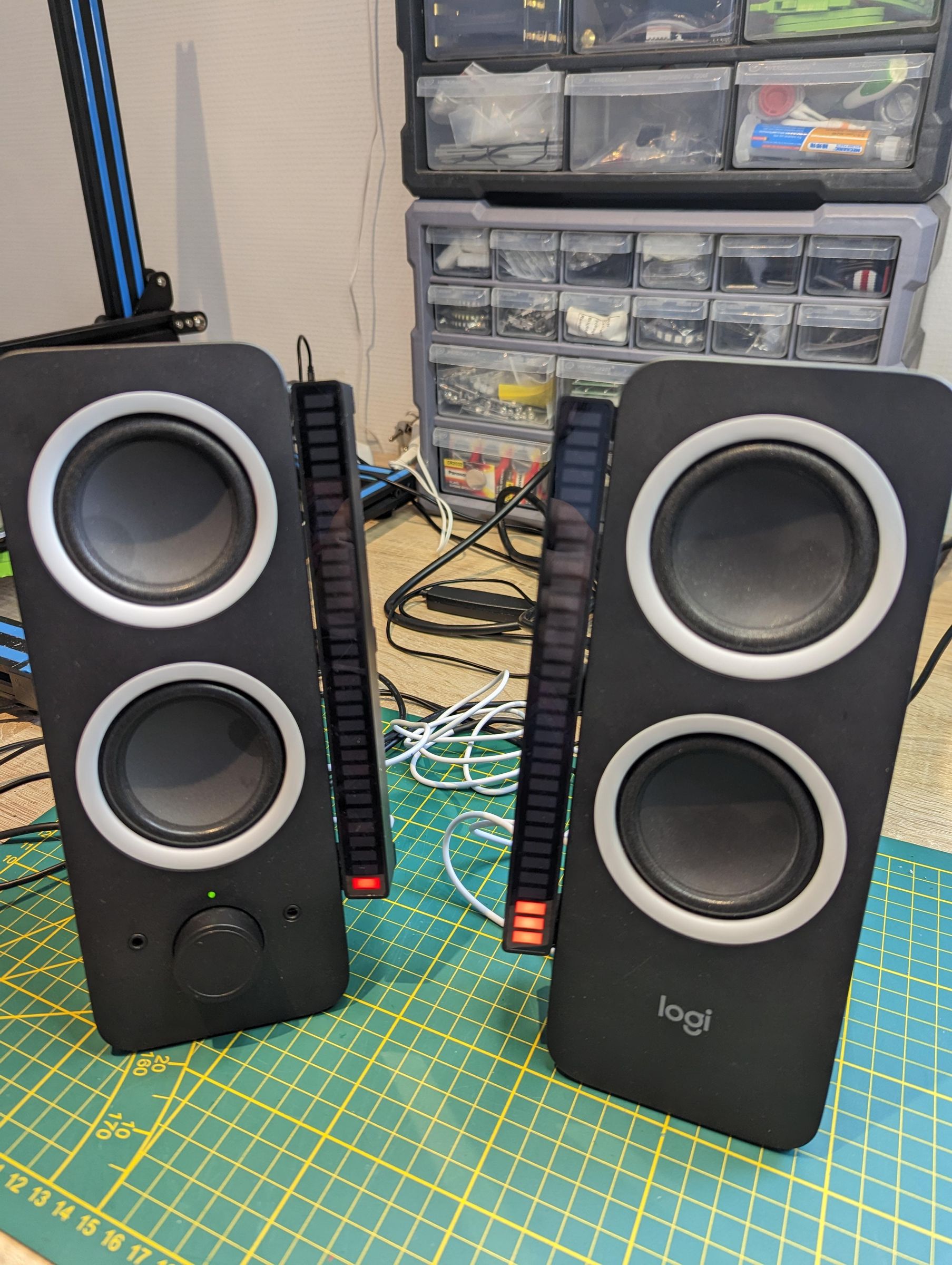 Responsive Soundbars for Speakers : 7 Steps (with Pictures) - Instructables