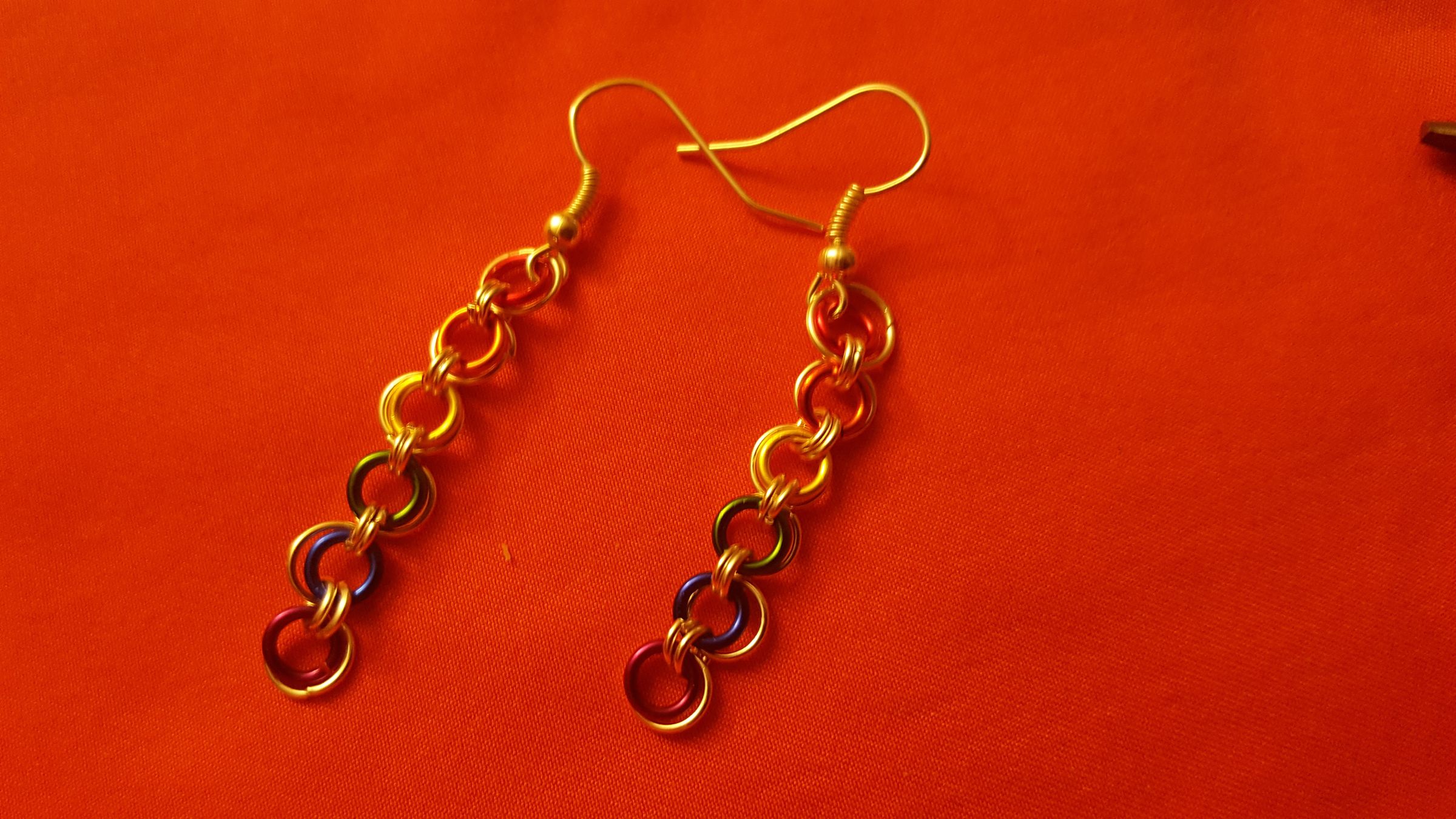 Chainmaille Bracelet : 7 Steps (with Pictures) - Instructables