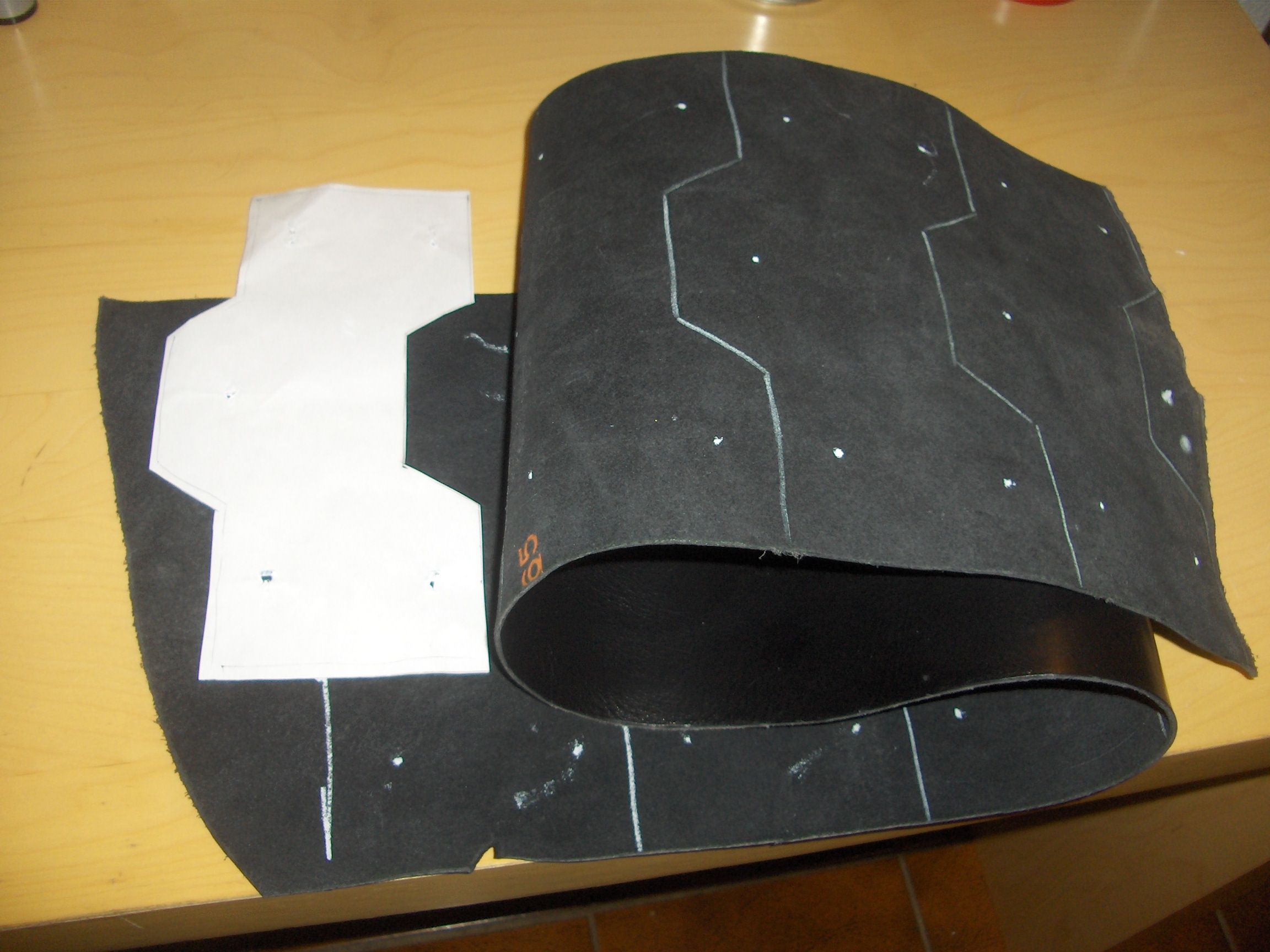 Futuristic Plate Armour (Larp) : 9 Steps (with Pictures) - Instructables