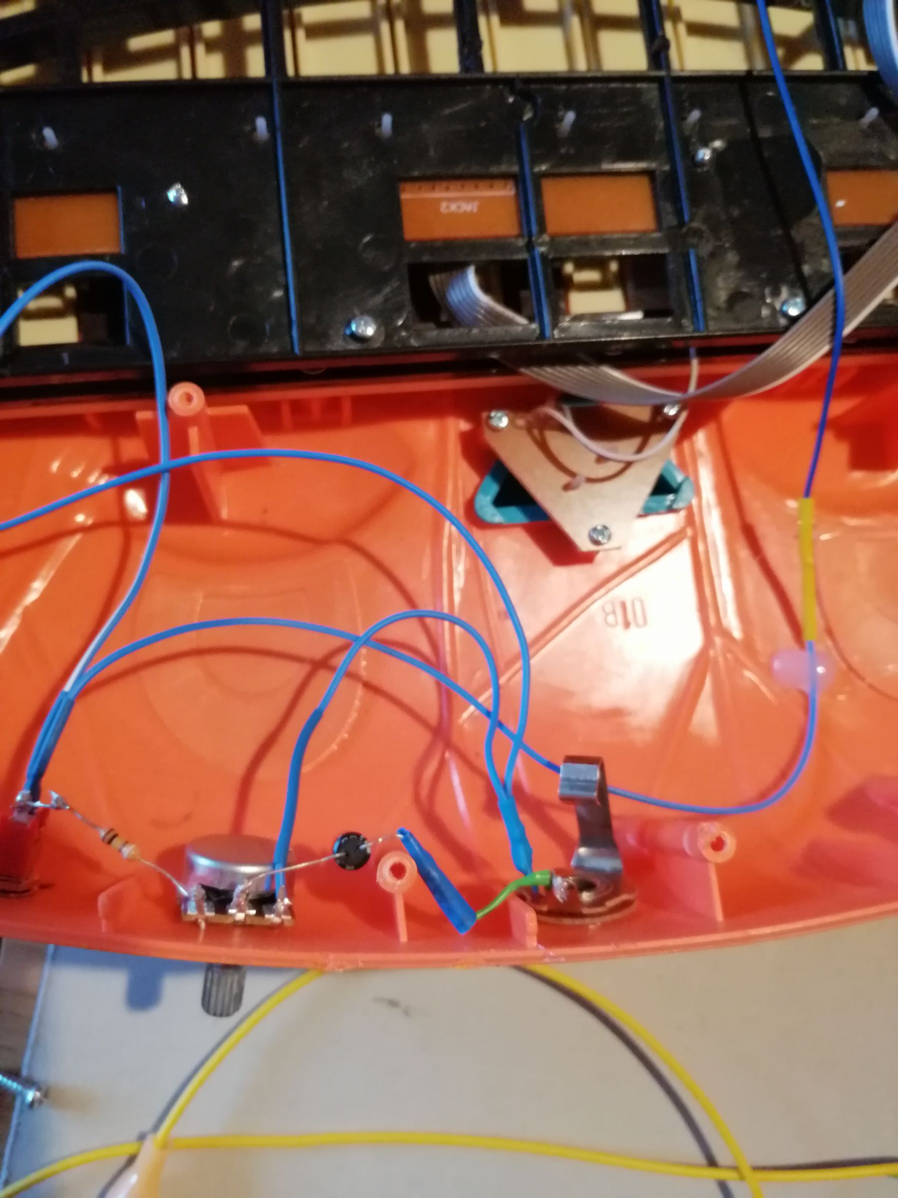 Meowsic Keyboard Output Jack : 8 Steps (with Pictures) - Instructables