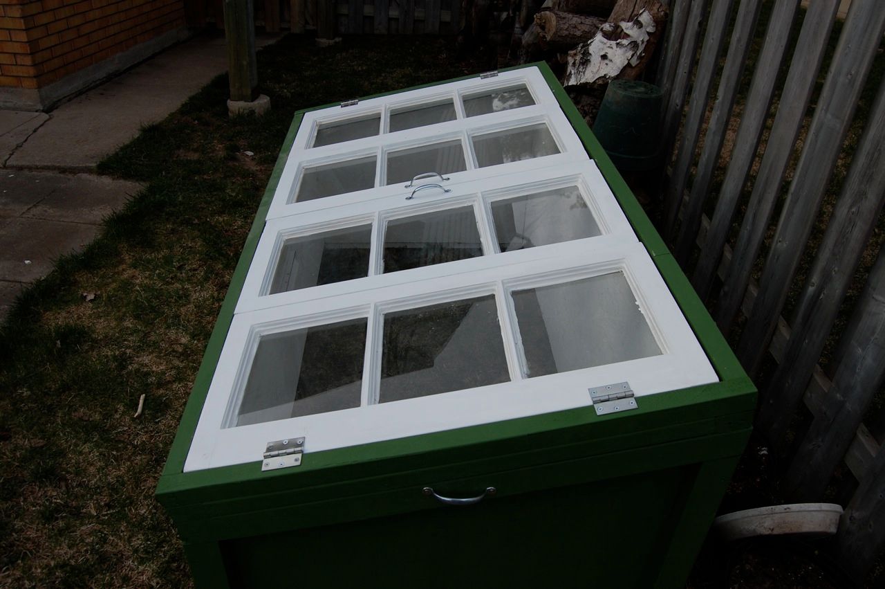 Build a Cold Frame Using Old Windows : 12 Steps (with Pictures ...