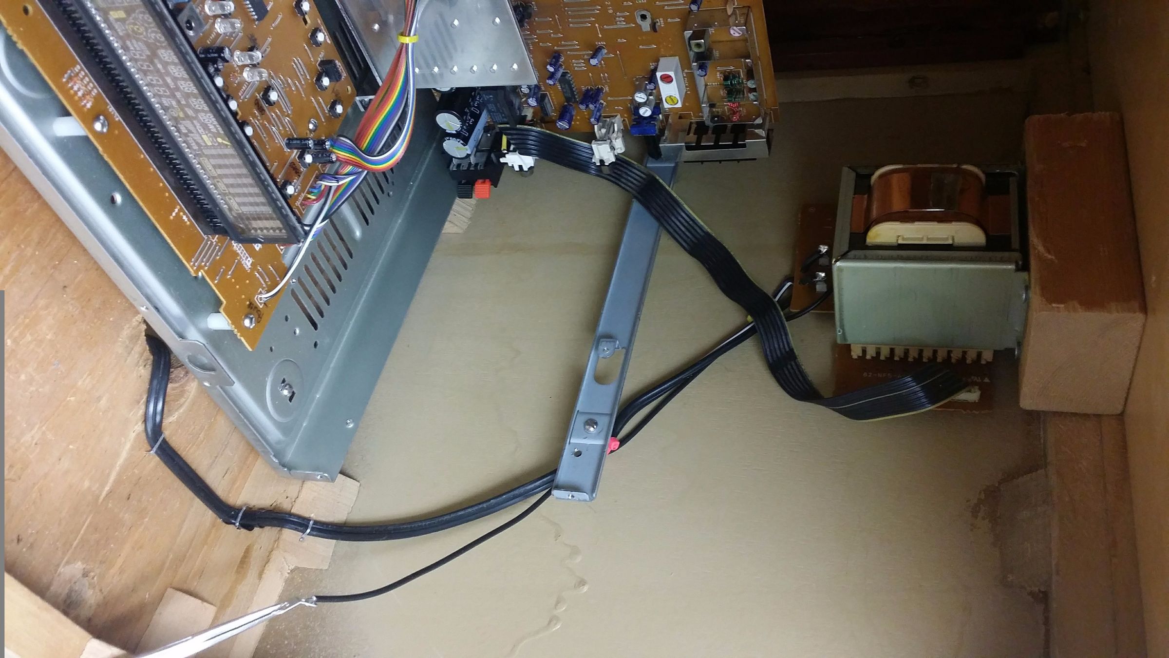 Retro TV Console Media Cabinet - UPDATED Now With RetroPie : 6 Steps ...