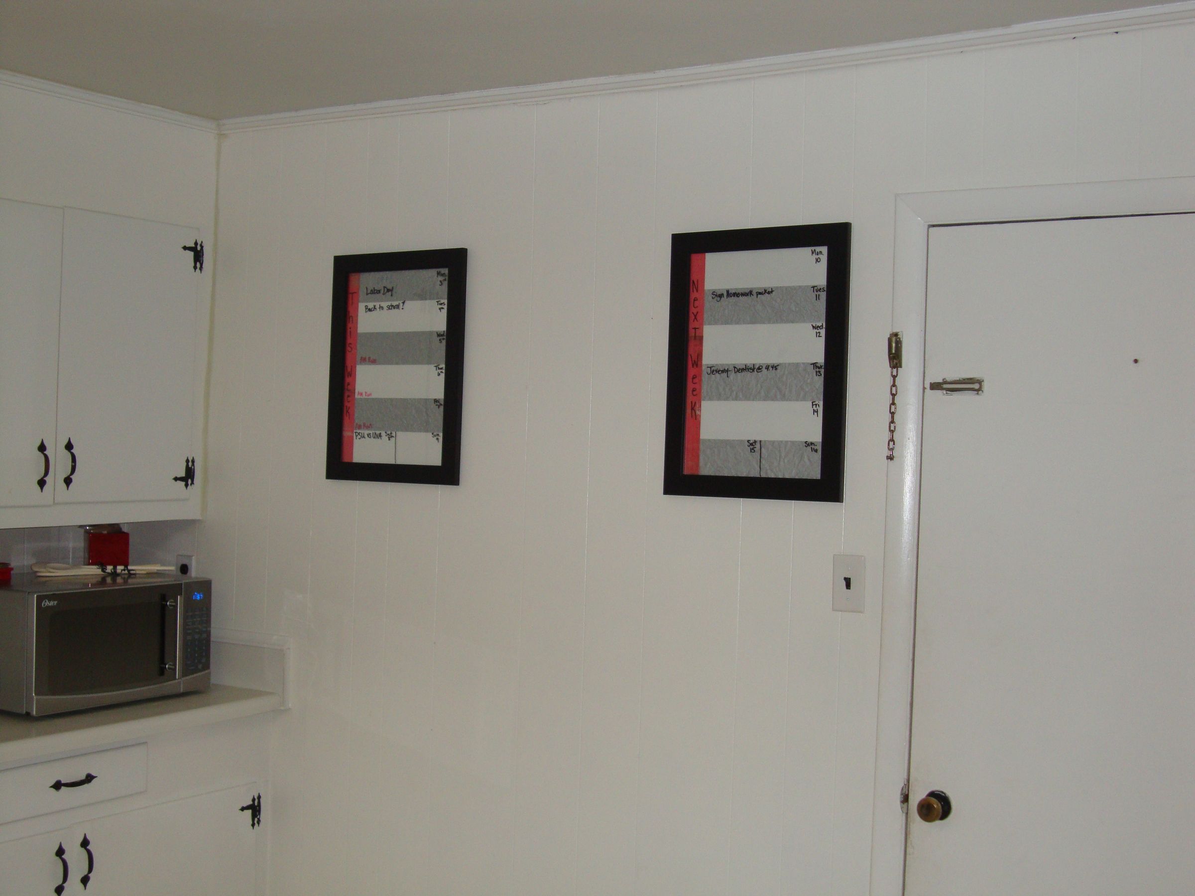 This Week & Next Week Dry Erase "frames" : 3 Steps - Instructables