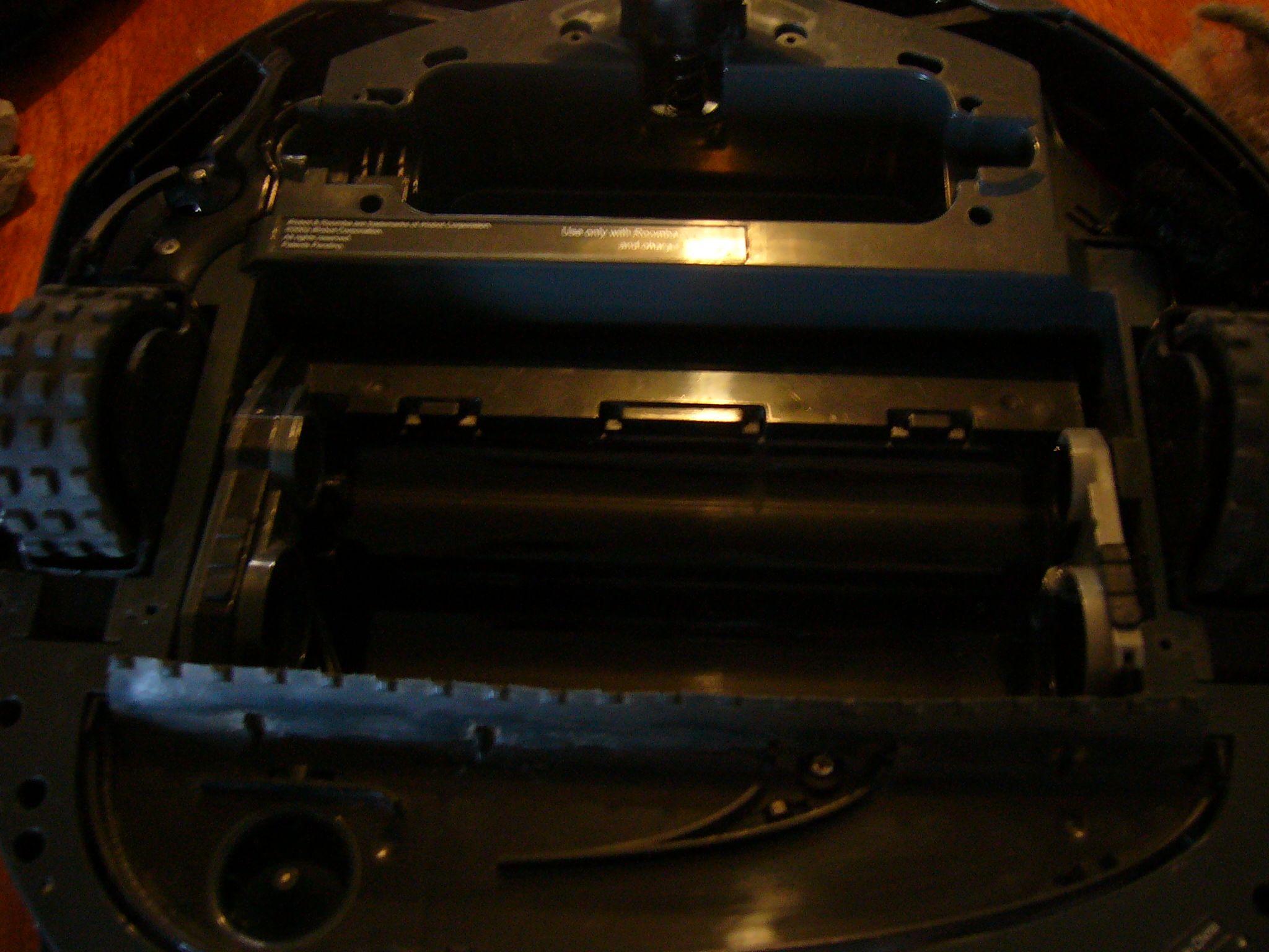 Cleaning a 1st or 2nd Generation Roomba : 8 Steps - Instructables