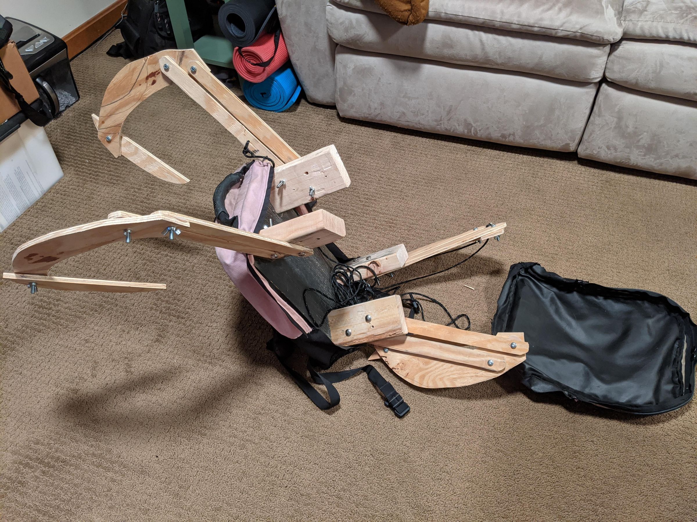 Puppeteered Human Scale Spider Arms : 4 Steps - Instructables