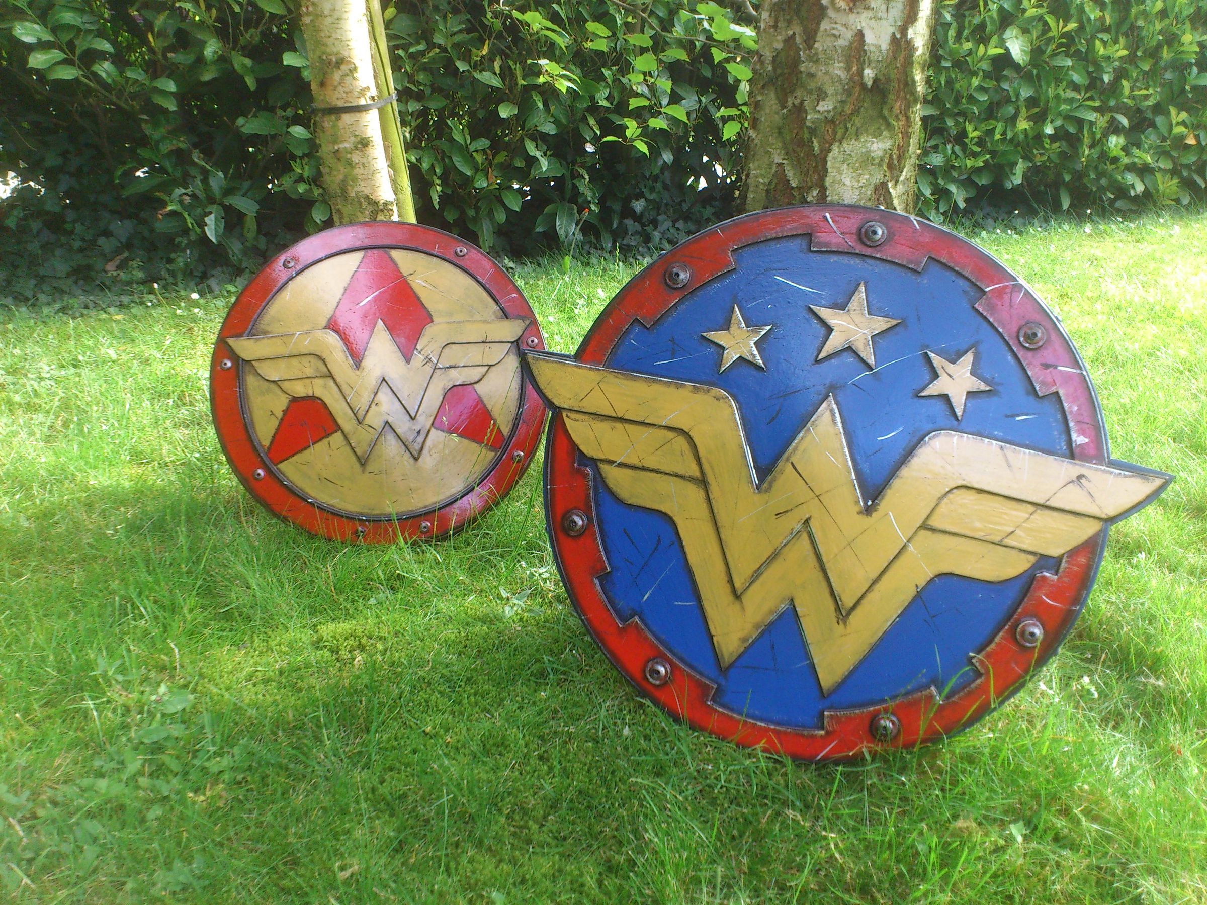 Make a Super-heroine Shield : 6 Steps (with Pictures) - Instructables