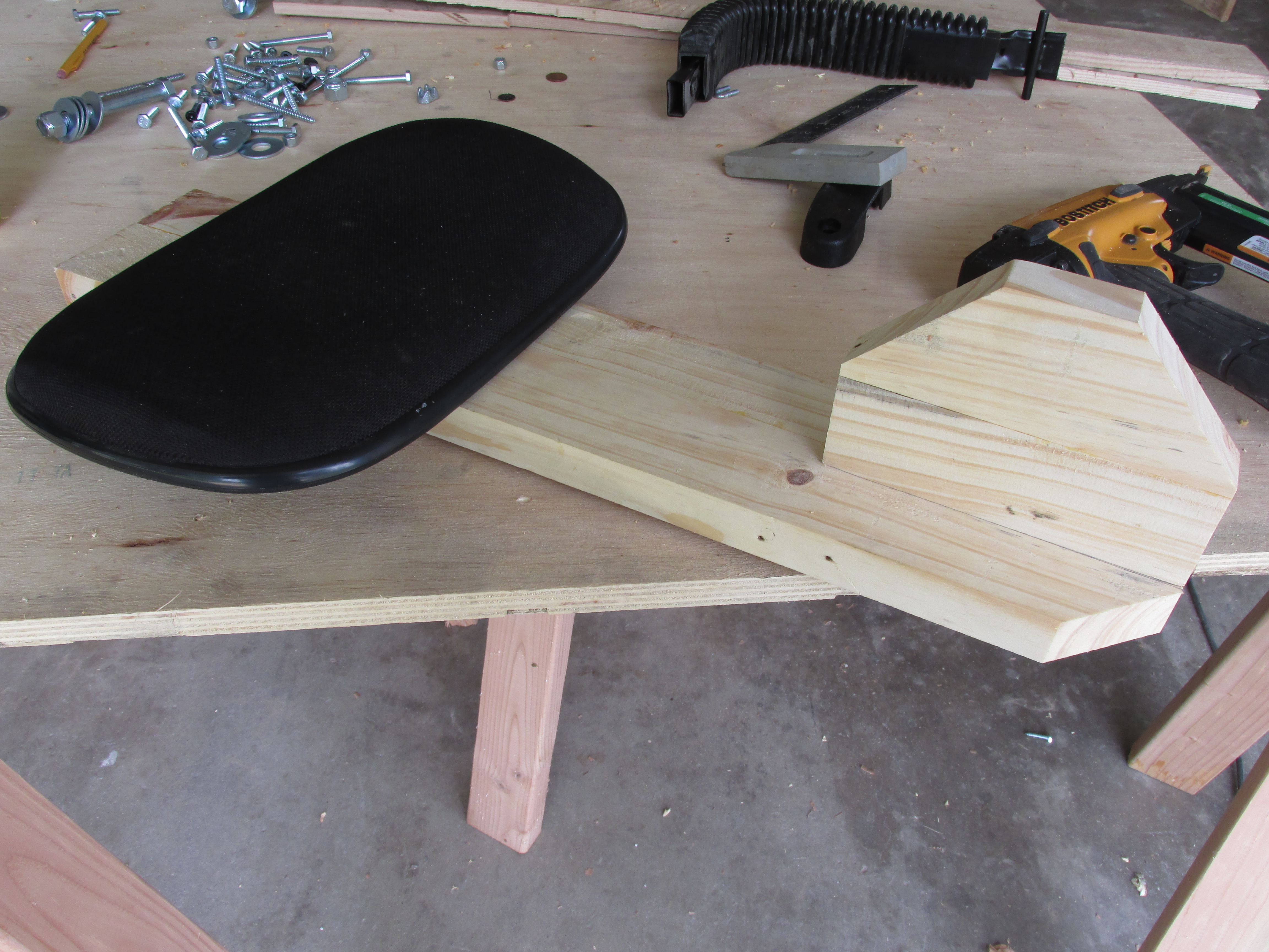 Sand Digger: Made From Recycled Pallets : 15 Steps (with Pictures ...