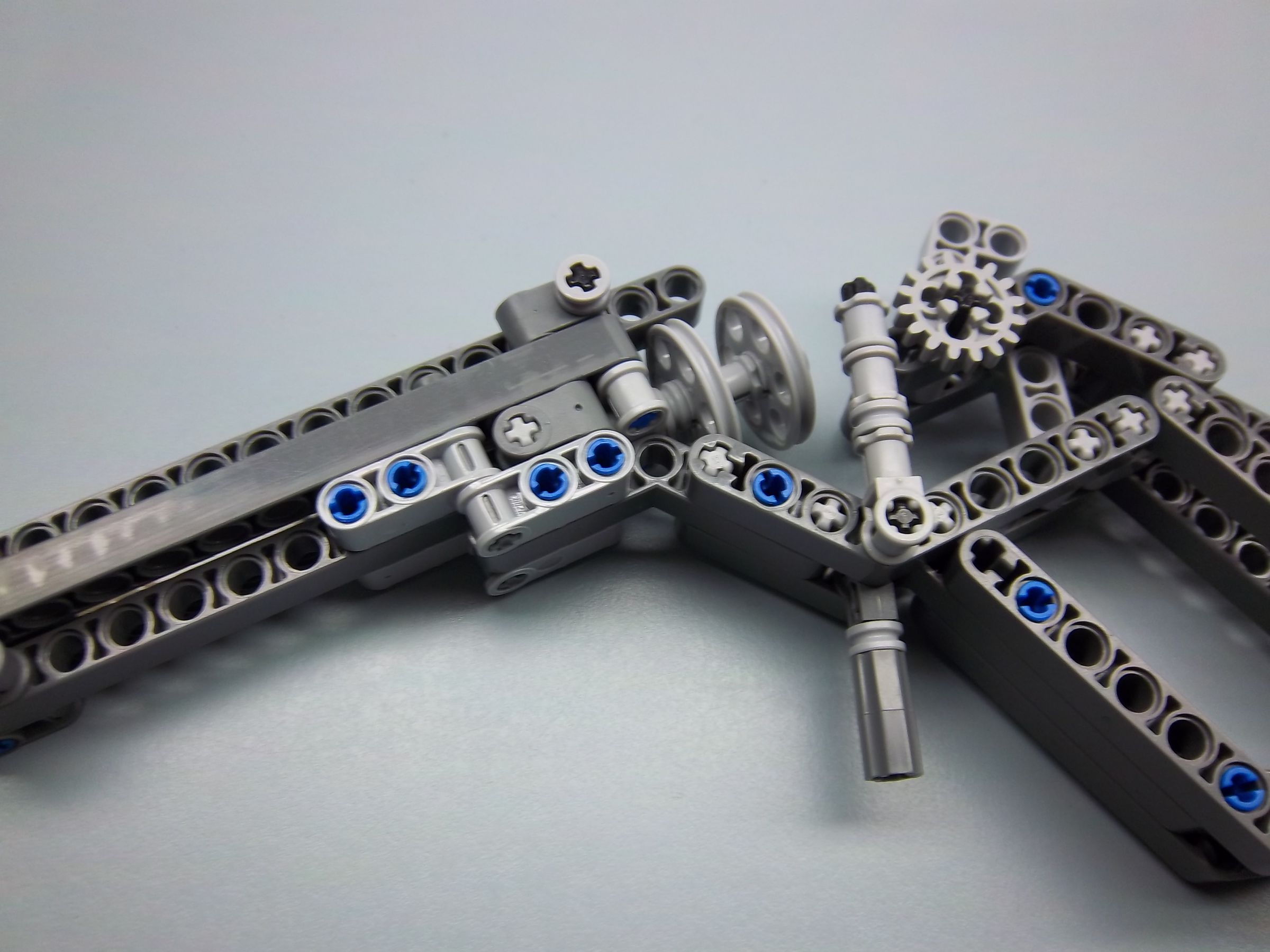 Working Lego Technic Revolver : 3 Steps - Instructables