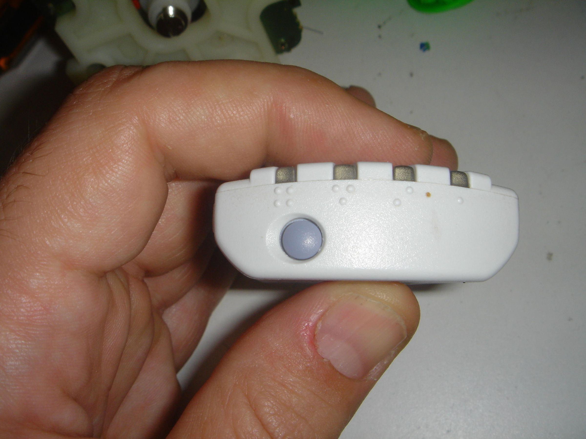 How to Piggyback a Dreamcast Controller on a Universal PCB : 9 Steps ...