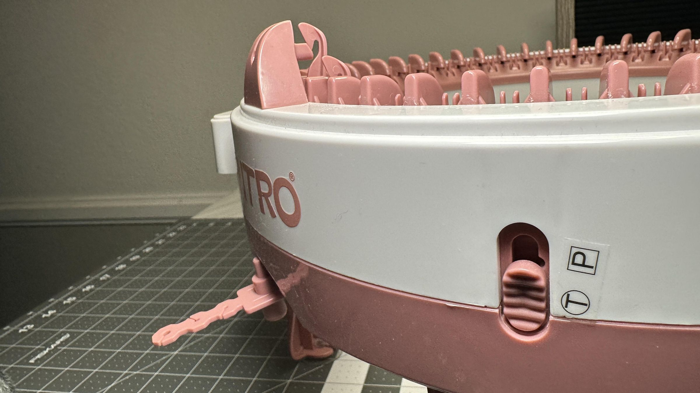 The 20 Minute Knitting Machine Beanie : 18 Steps (with Pictures ...