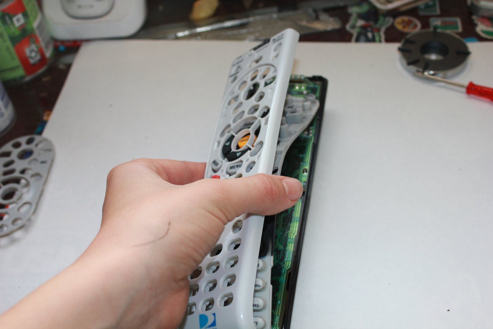 How to Clean Slow T-v Remote : 5 Steps (with Pictures) - Instructables