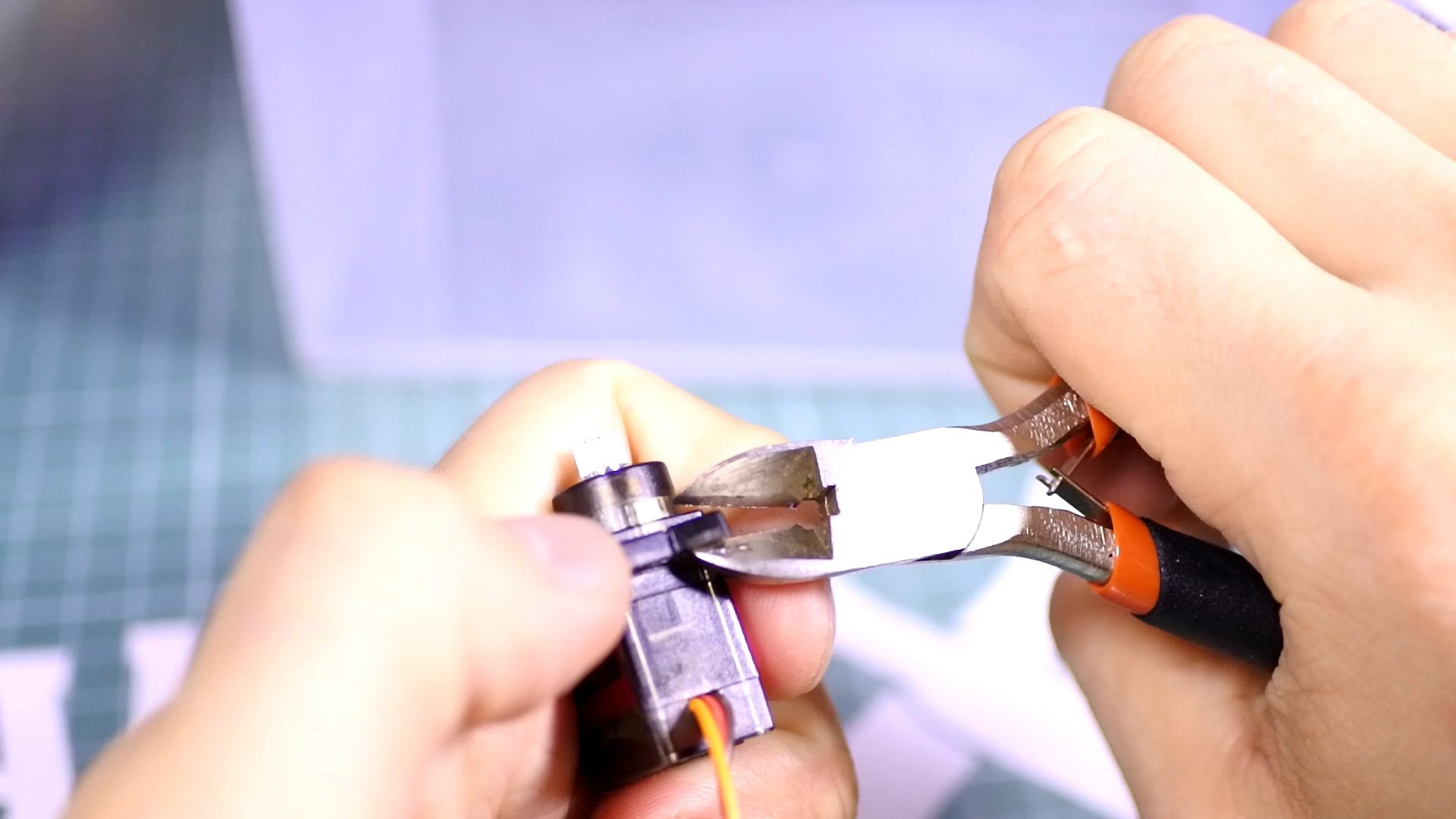 Automatic Trash Bin : 8 Steps (with Pictures) - Instructables