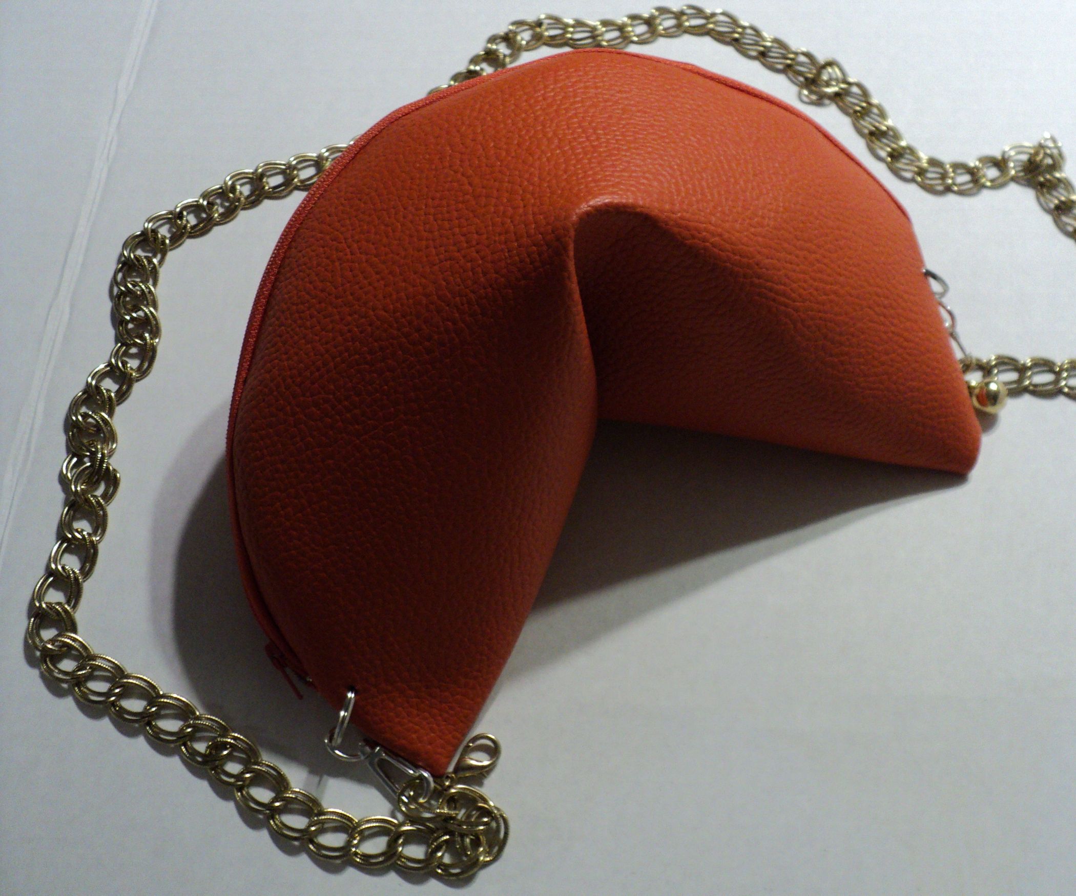 Pleather Fortune Cookie Purse : 3 Steps (with Pictures) - Instructables