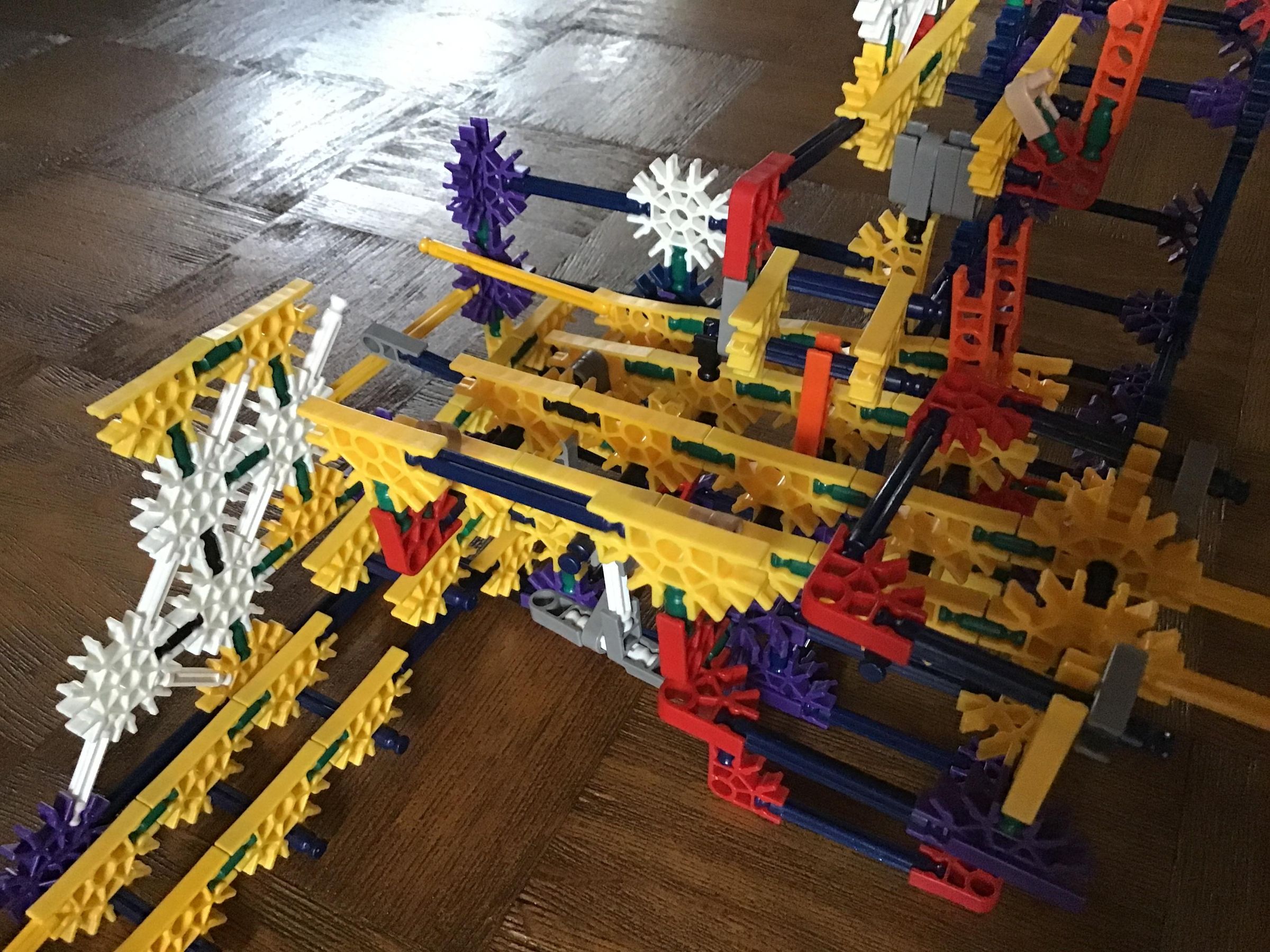 Knex 5 Ball Waiter Instructions : 8 Steps - Instructables